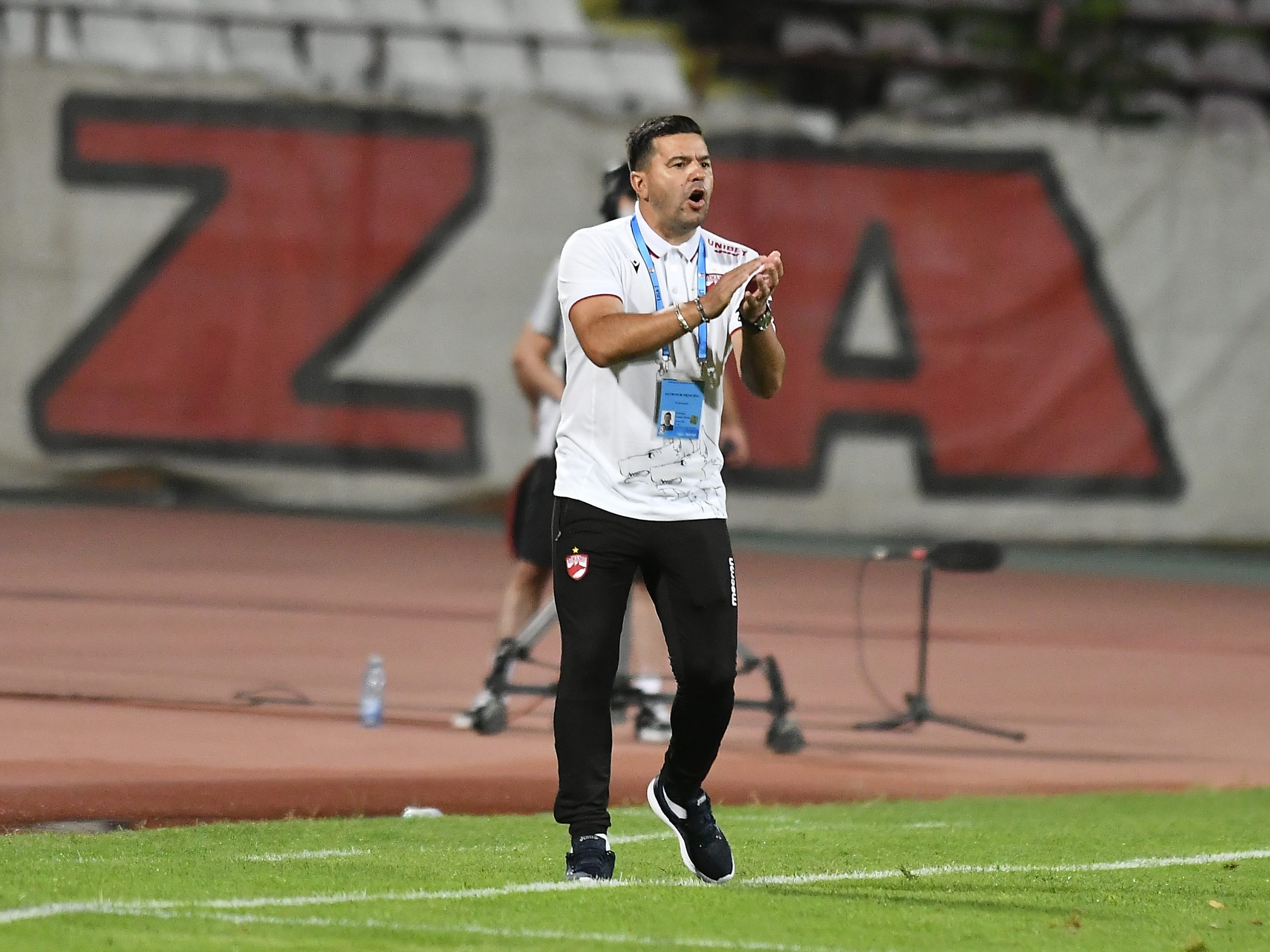 Cosmin Contra este dezlănțuit și anunță noi transferuri la Dinamo ...