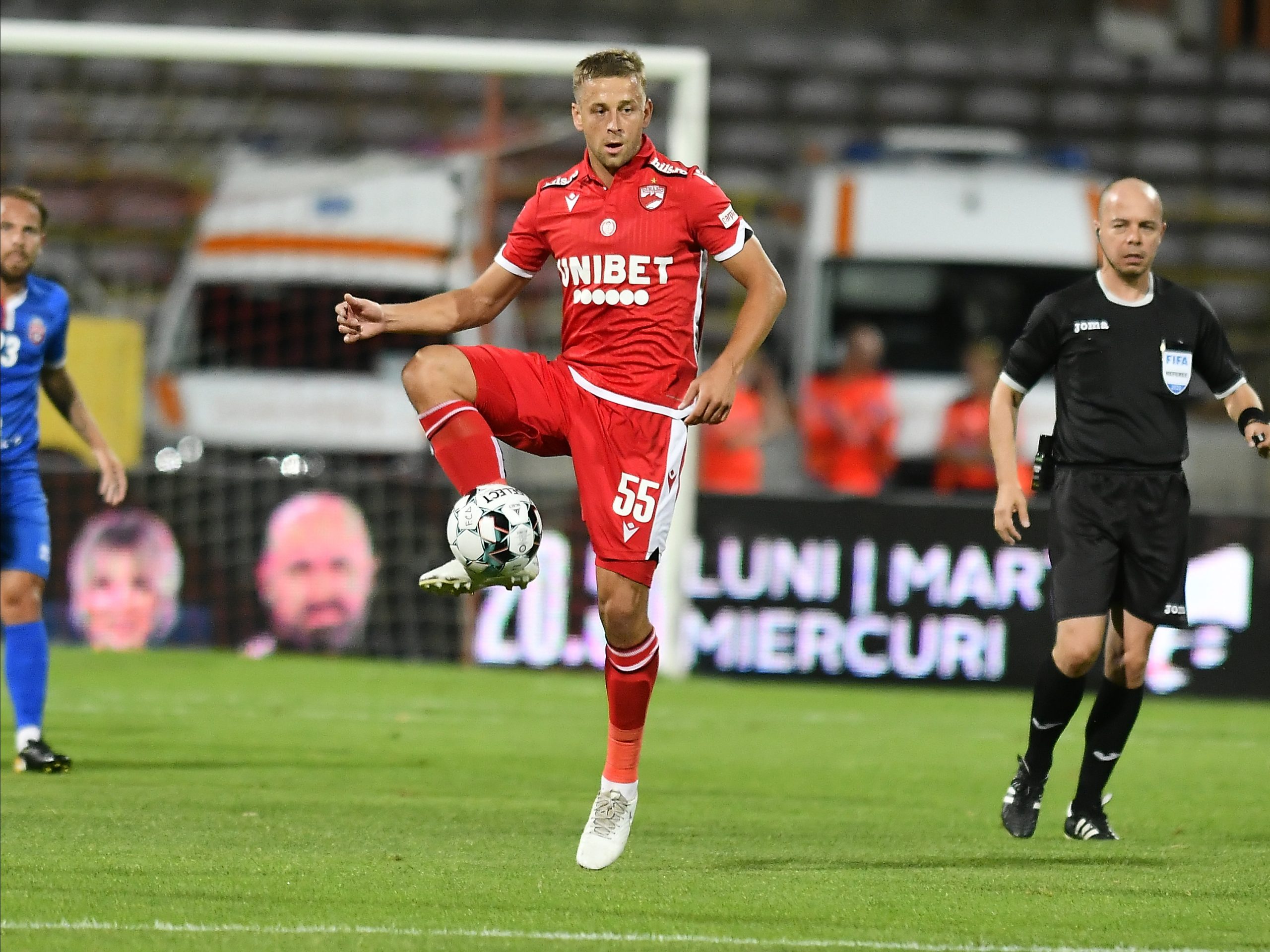 Valeriu Răchită, critici la adresa lui Janusz Gol, după derby-ul FCSB ...