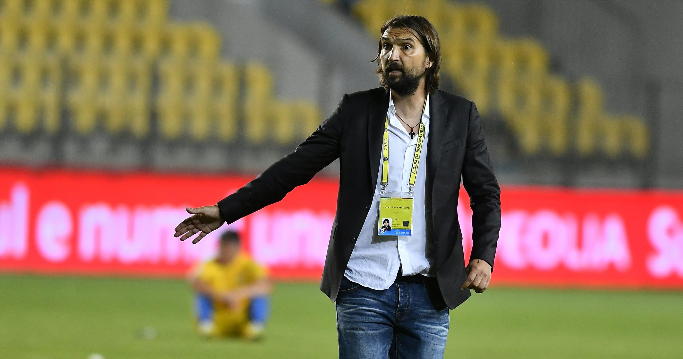 Culisele plecării lui Octavian Benga de la ASU Poli Timișoara: Dan ...