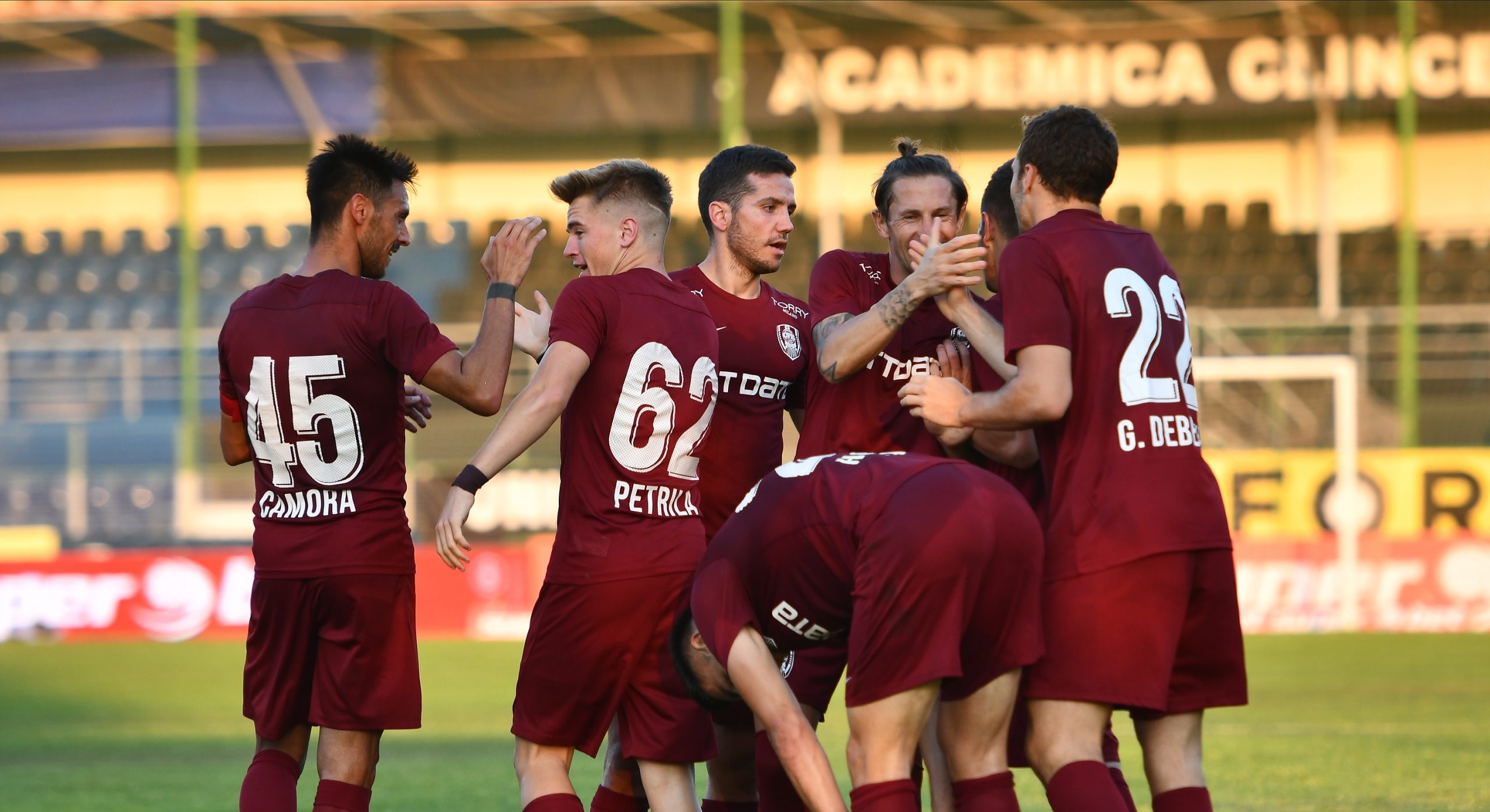 Câștigarea trofeului Europa League de către Sevilla aduce bani în plus ...