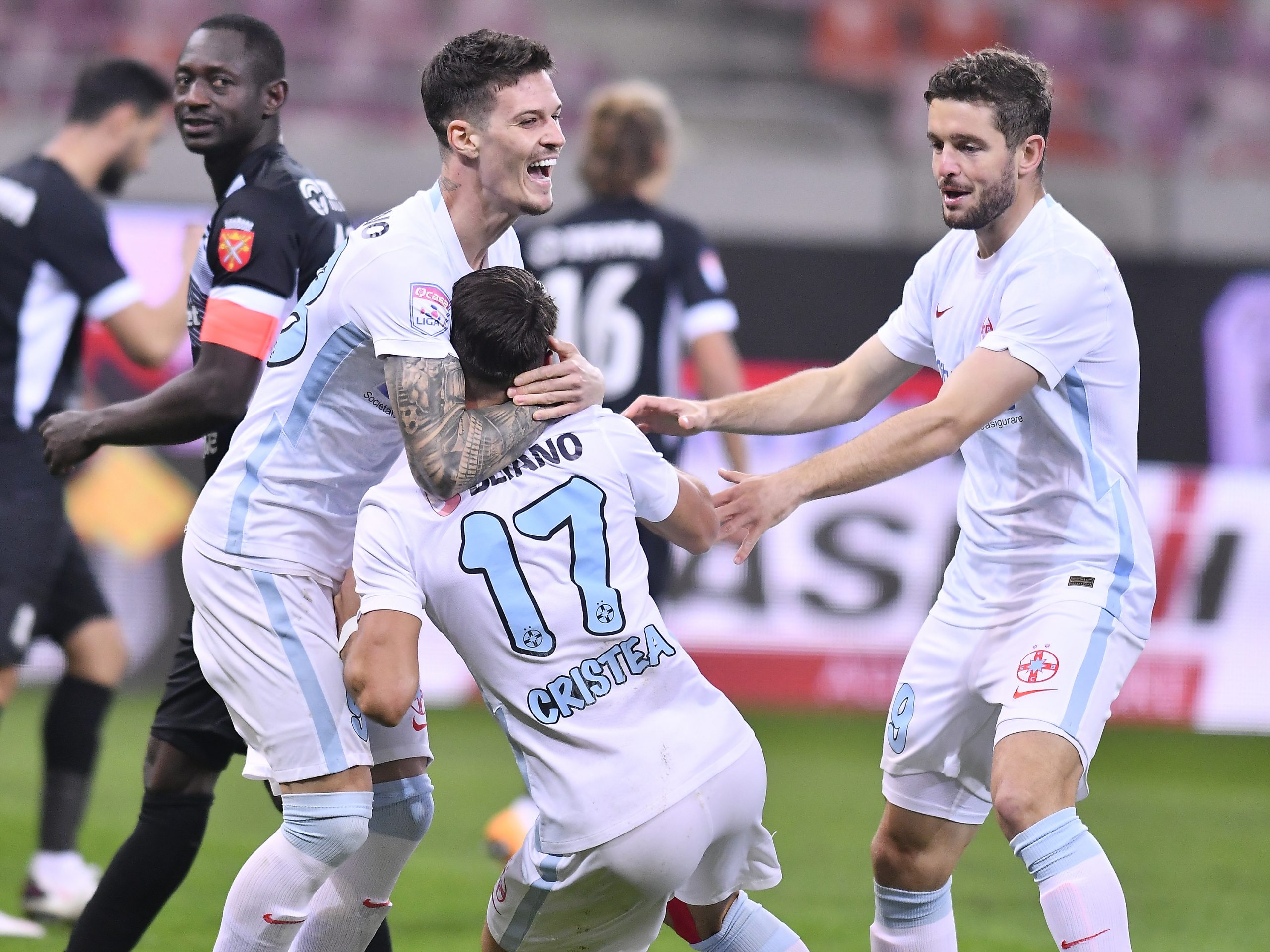 Bogdan Andone, impresionat de Dennis Man. „Un jucător extraordinar ...