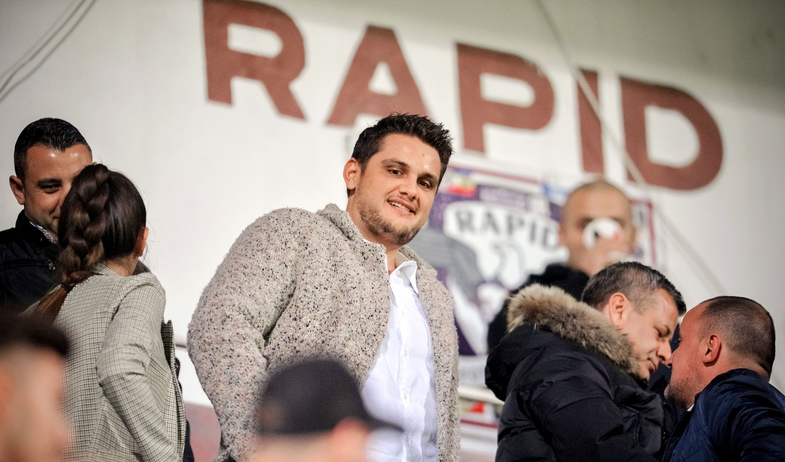 Scandal de proporții la Turnu Măgurele! Jucătorii îl amenință pe ...