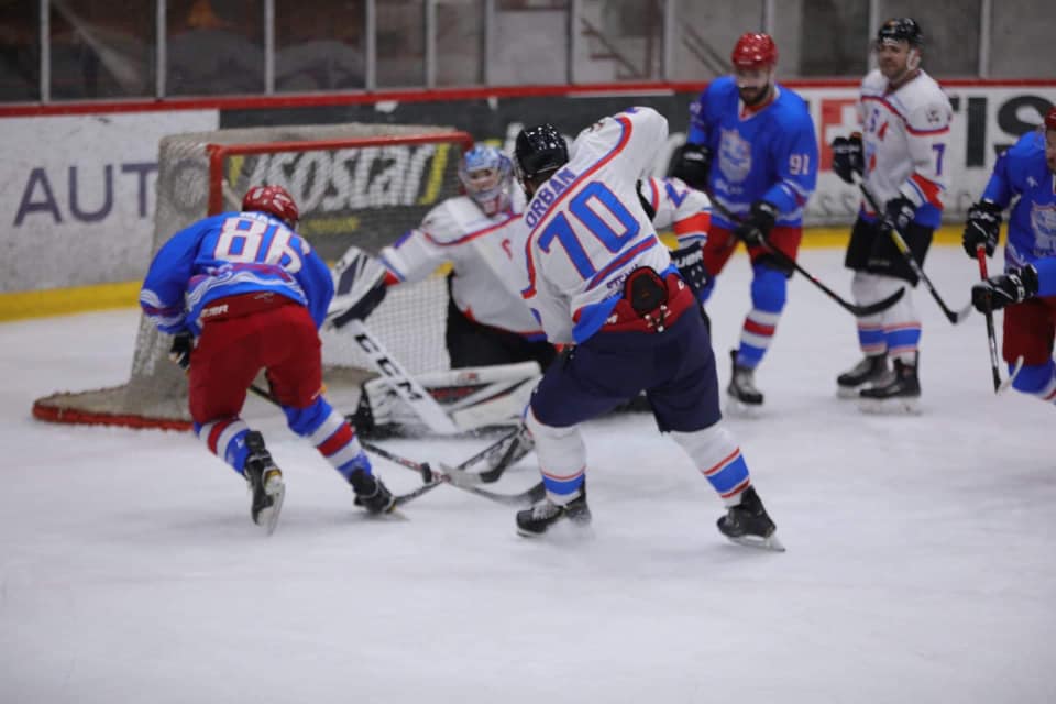 Scandalul în hochei pe gheață continuă!