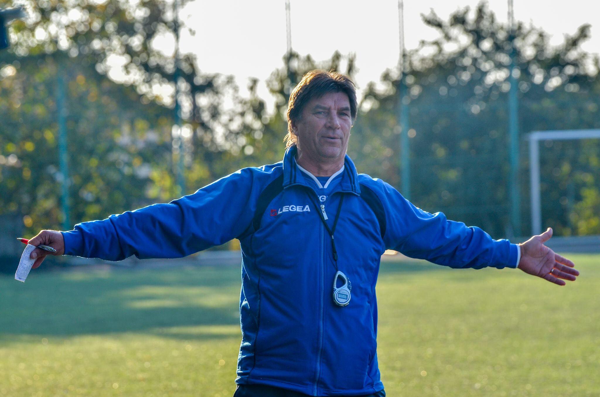 Un reputat profesor și antrenor trage semnalul de alarmă! Dănuț Cănănău ...