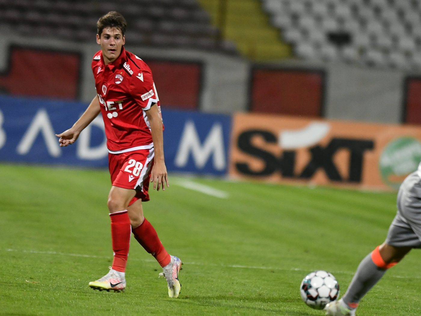 „Borcea cel mic”, ajutor pentru Dinamo, într-un moment delicat! Puștiul ...