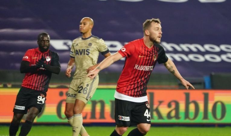 Alexandru Maxim a marcat cu Fenerbahce! Meci nebun pentru Marius ...