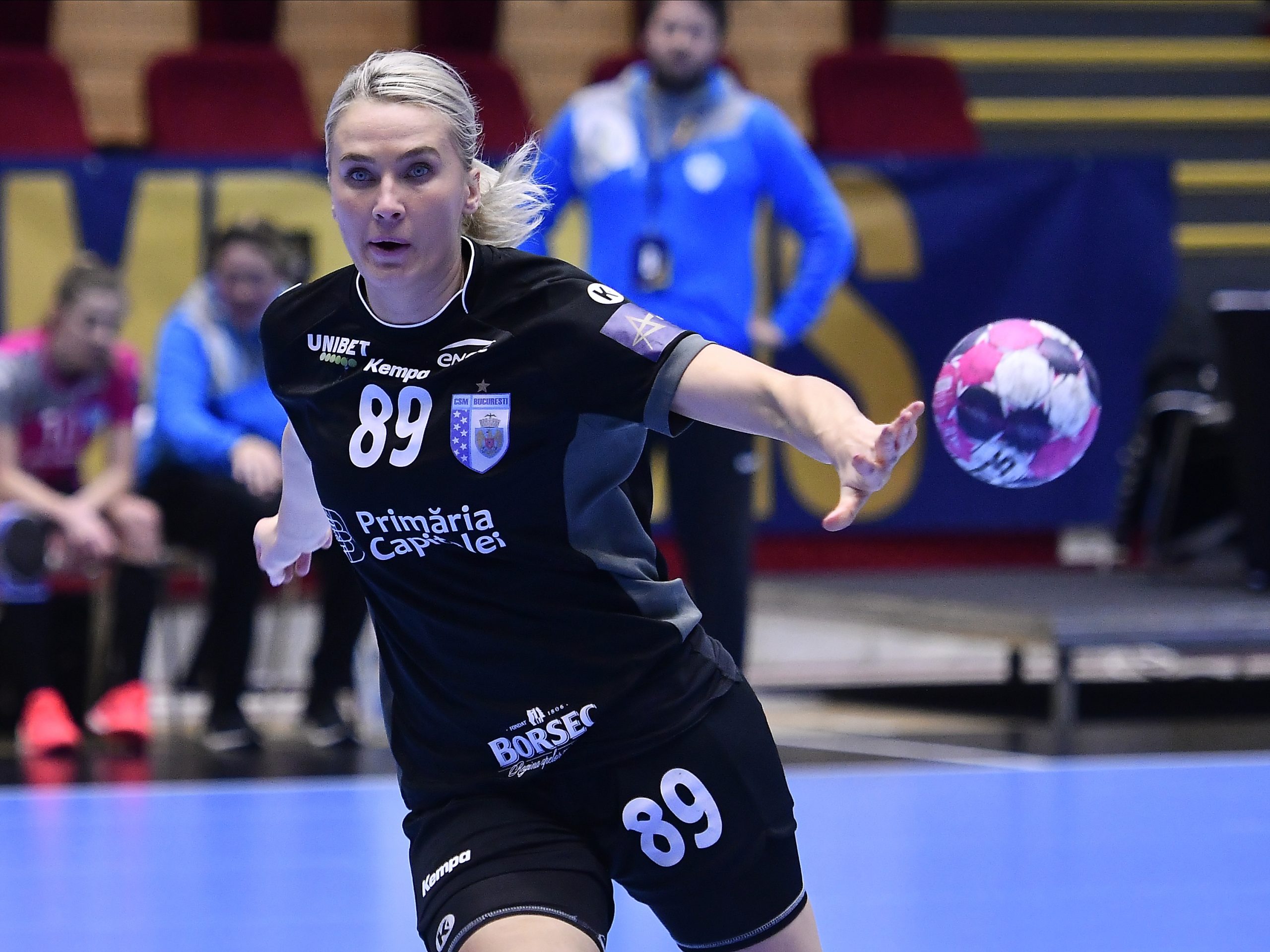 Încă o veste proastă pentru România înainte de Euro 2020! Laura Moisă a ...