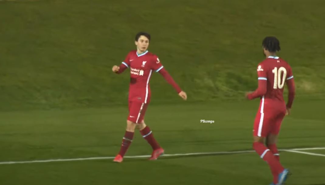 Mateusz Musialowski, un polonez de 17 ani, este noul fenomen de la FC ...