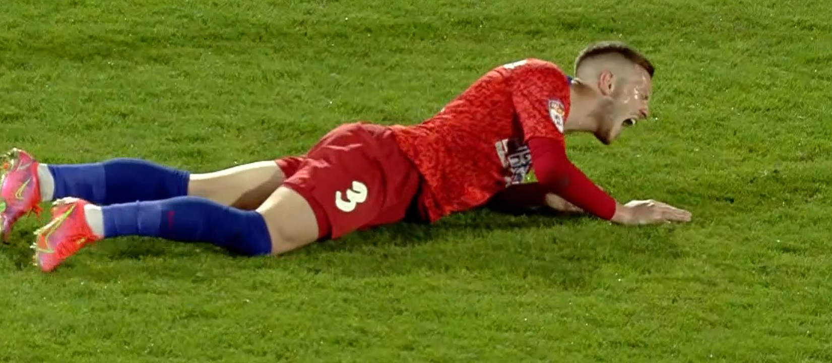 Verdictul medicilor după accidentarea lui Ionuț Panțîru din meciul FCSB ...