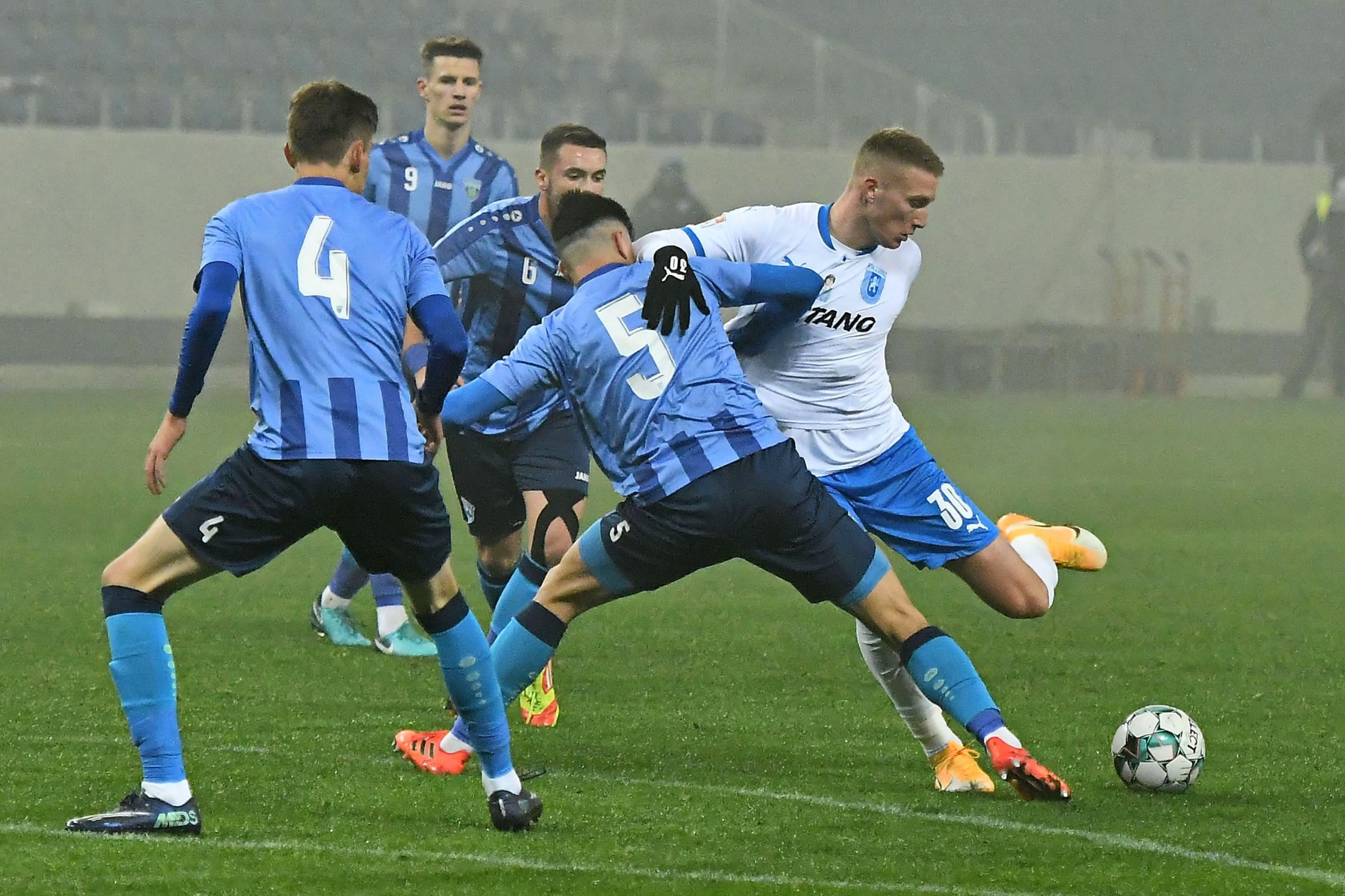 Prestațiile lui Ivan Mamut în tricoul Universității Craiova, analizate ...