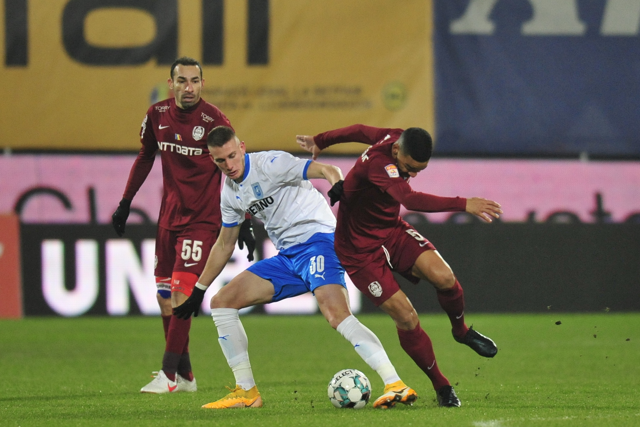 Noul atacant al FCSB-ului, desființat. „Mamut, o deziluzie! Nu are ce ...