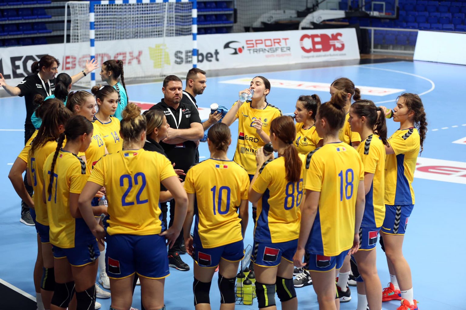 România U17 s-a calificat între cele mai bune opt națiuni din Europa la ...