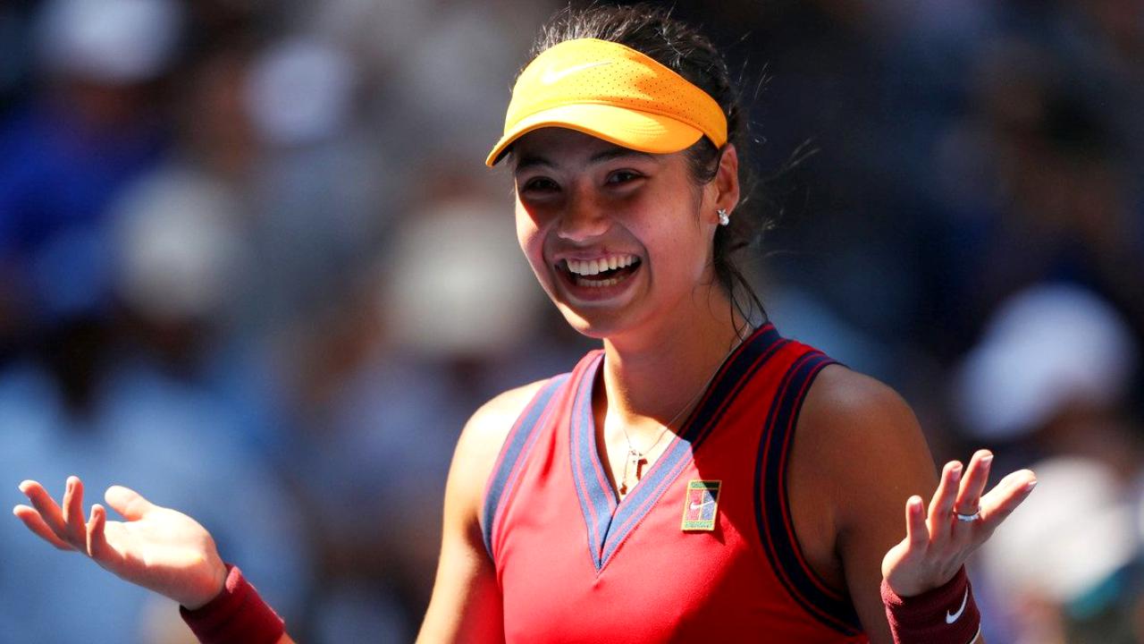 Emma Răducanu are lumea la picioare după ce a câștigat US Open 2021! „E ...