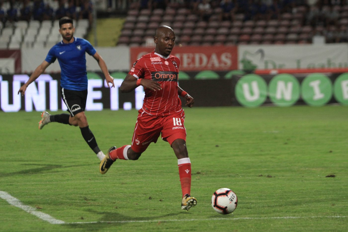 May Mahlangu vrea să se întoarcă la Dinamo. „E posibil să revin ...