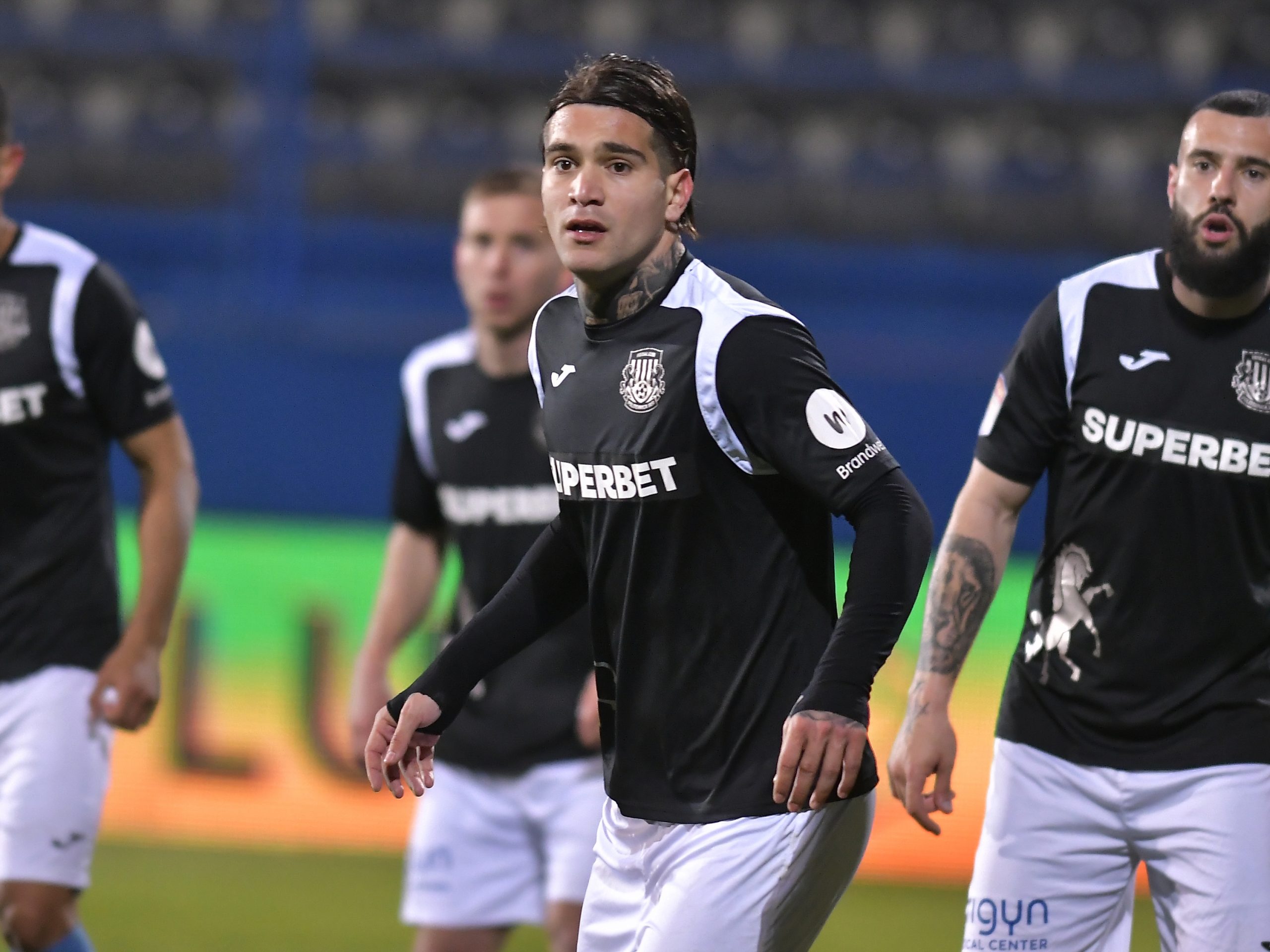 Al doilea transfer al lui Dinamo după ridicarea interdicției! „Câinii ...