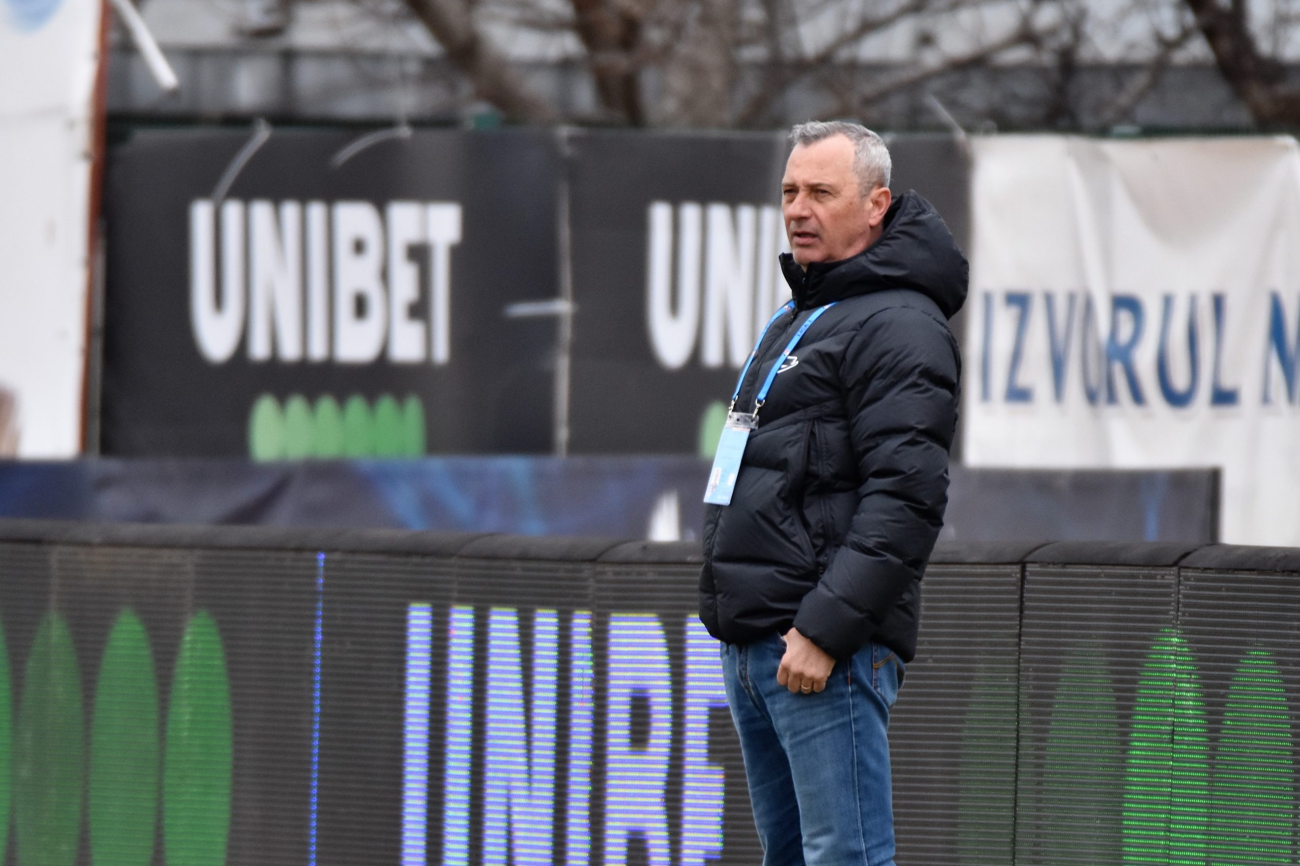 Mircea Rednic „taie” în carne vie la Dinamo! Primul jucător pe care îl ...