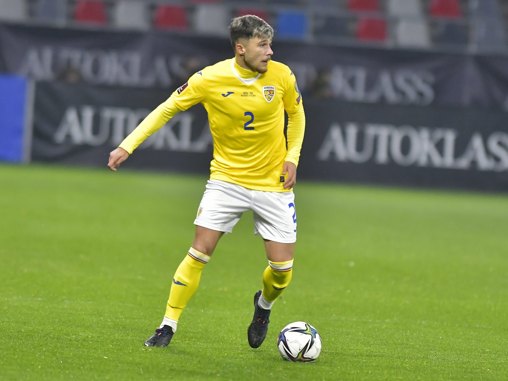 Andrei Rațiu e dorit de Villarreal și de unul din granzii Olandei