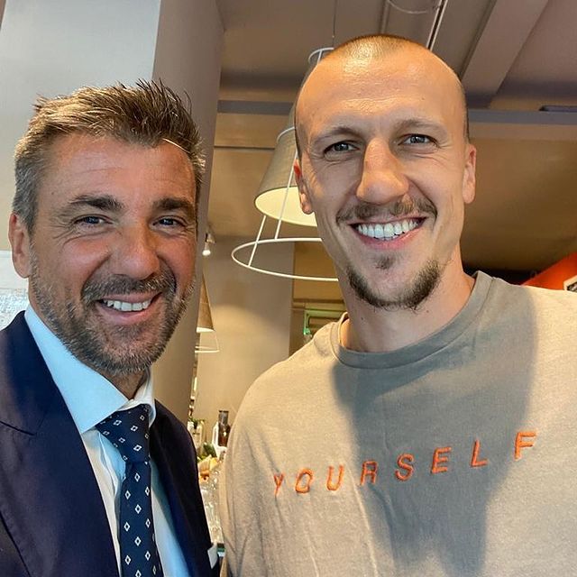 Lovitură de proporții pentru Răzvan Marin și Vlad Chiricheș! Impresarul ...