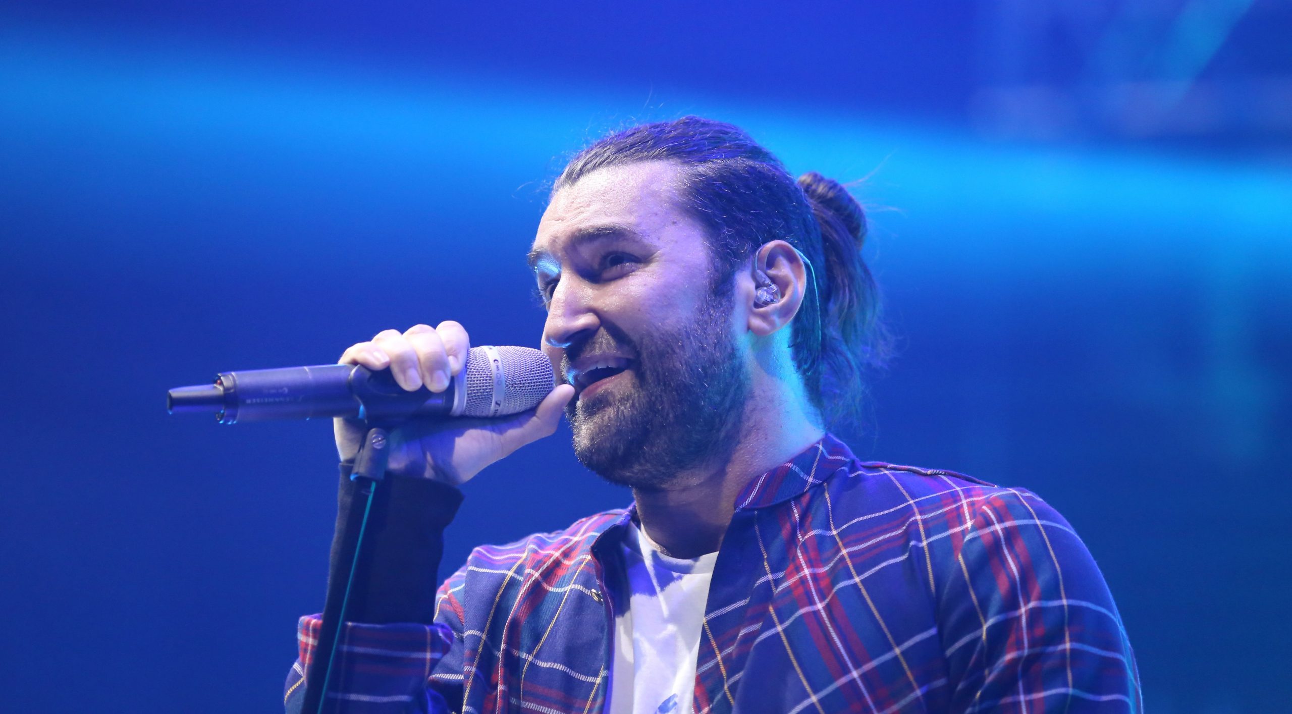 Smiley, ultras de mic! Celebrul cântăreț este mare fan al echipei FC ...