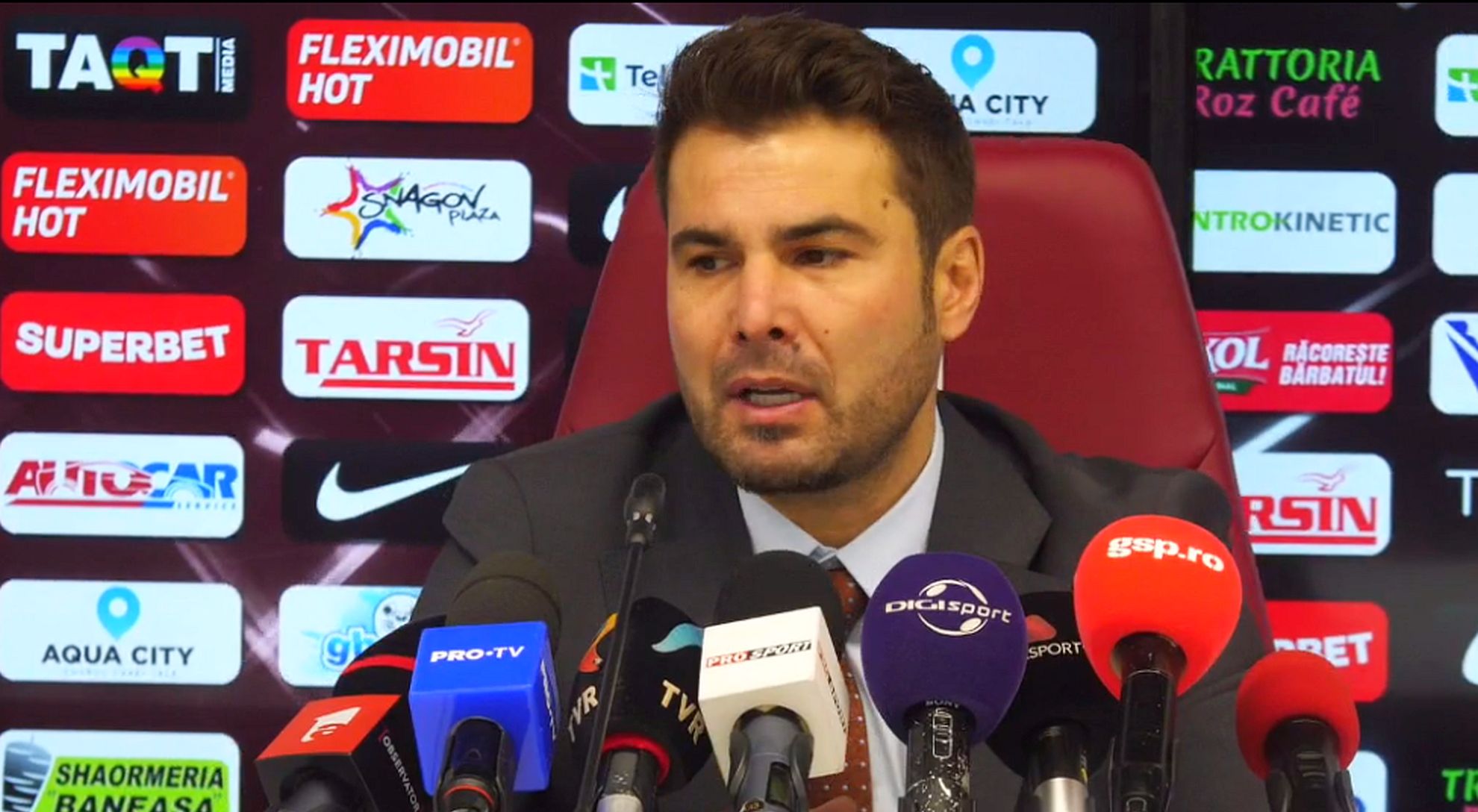Ce oferte a avut Adrian Mutu înainte să ajungă pe banca Rapidului