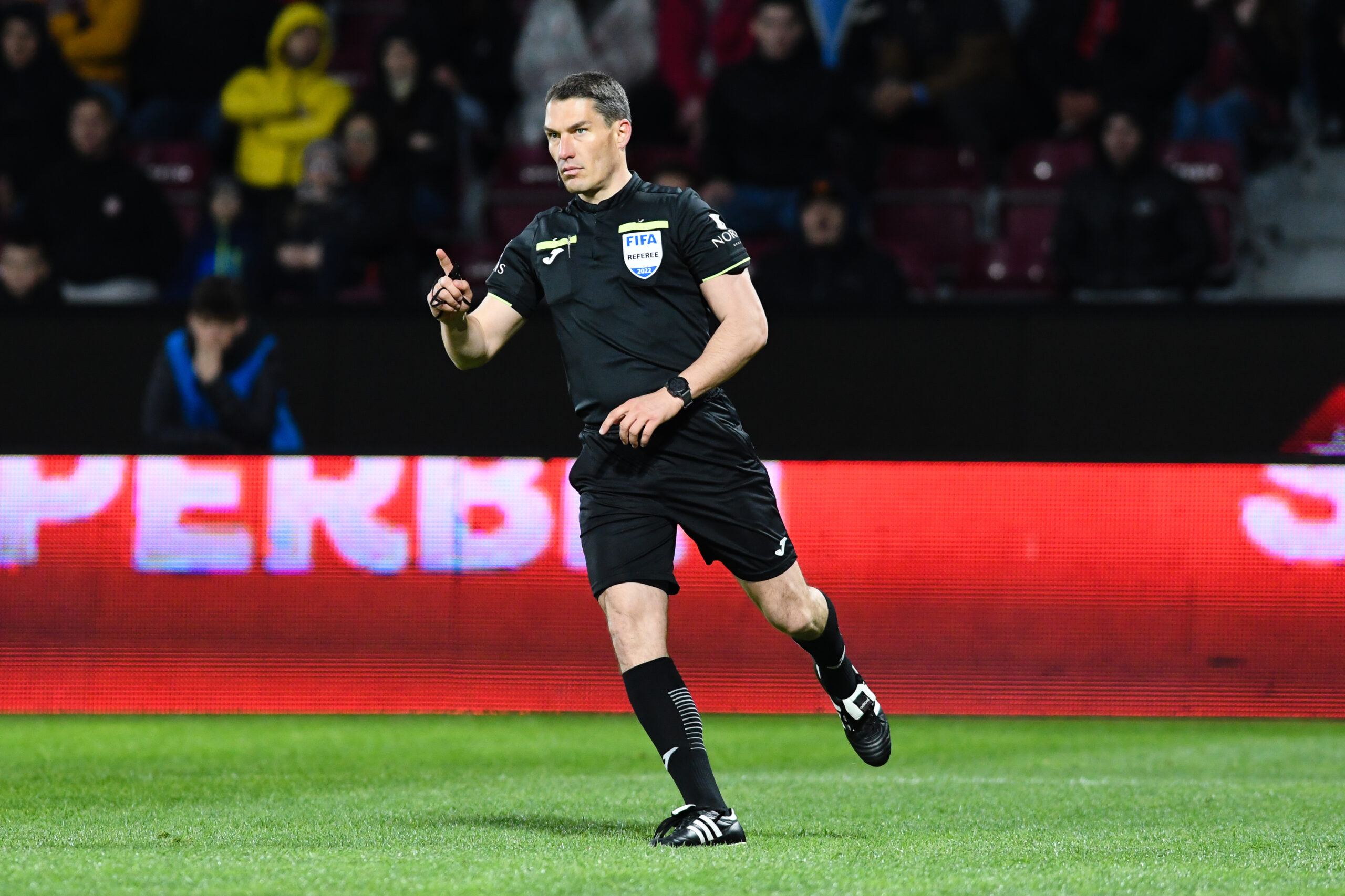 Detalii despre Istvan Kovacs la Liverpool - Real Madrid