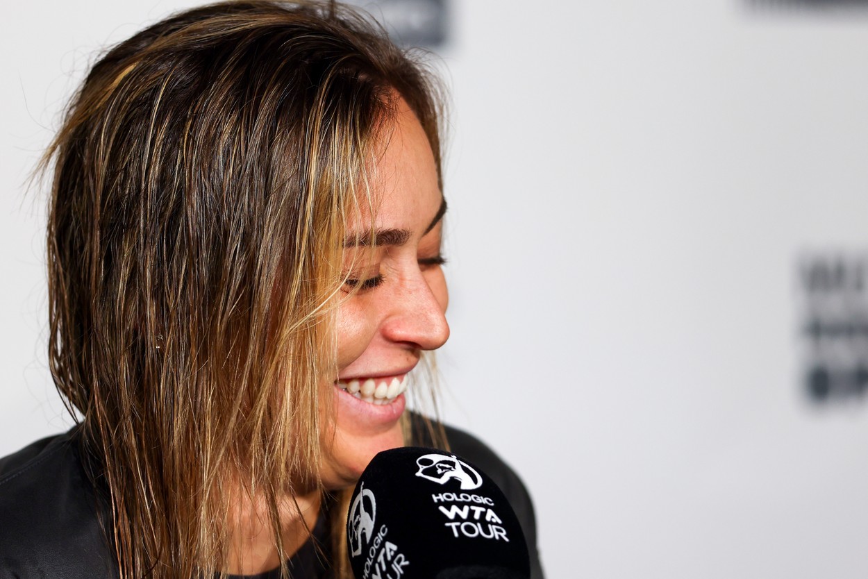 Paula Badosa a izbucnit în râs înaintea meciului cu Simona Halep ...