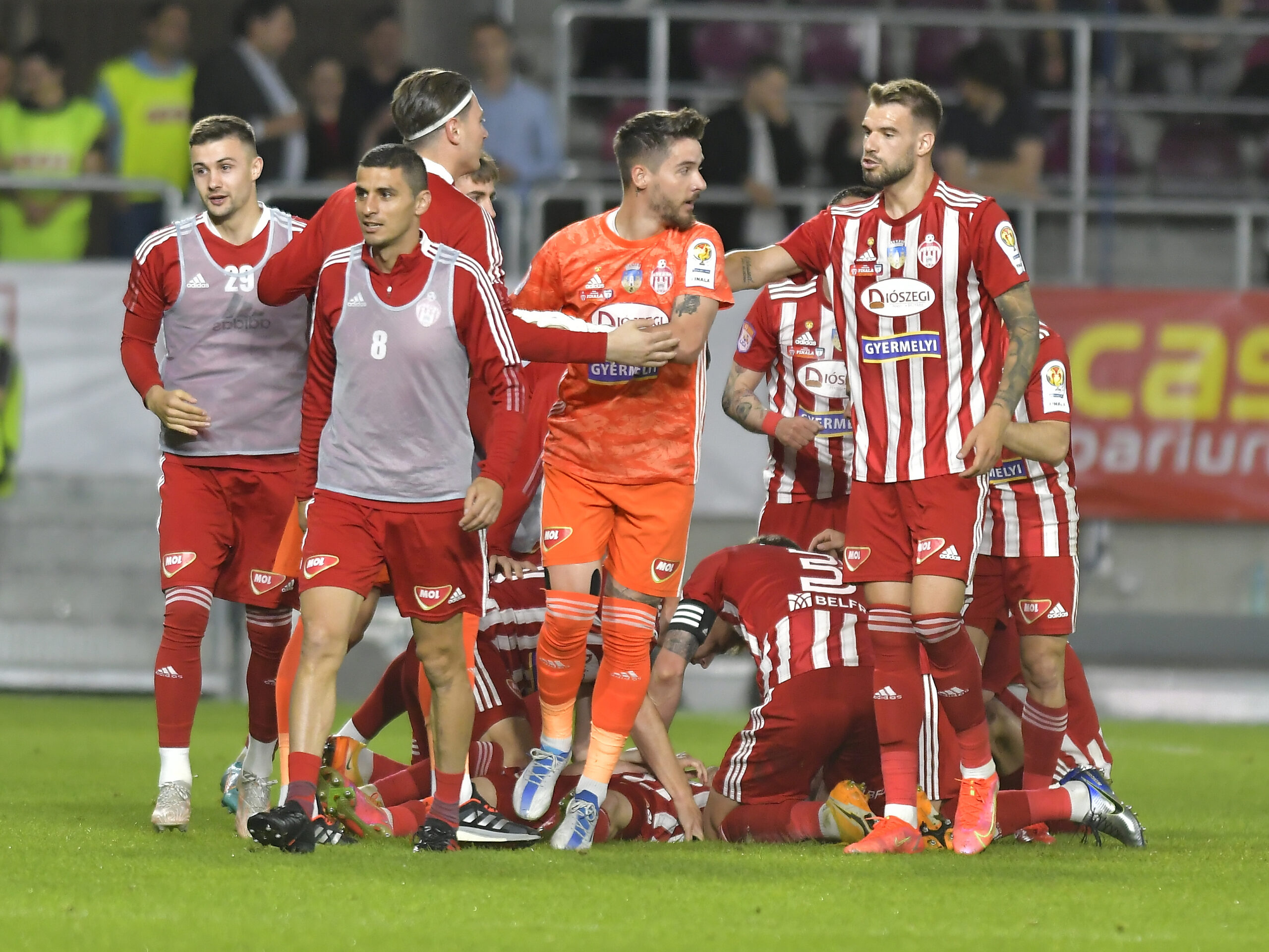 Un fost fotbalist al lui Sepsi îi vede pe covăsneni pe podium în acest ...
