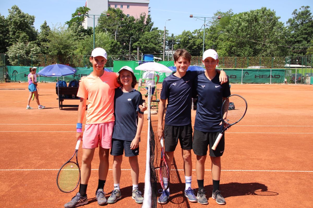Românii au câștigat toate finalele turneului de tenis de la București