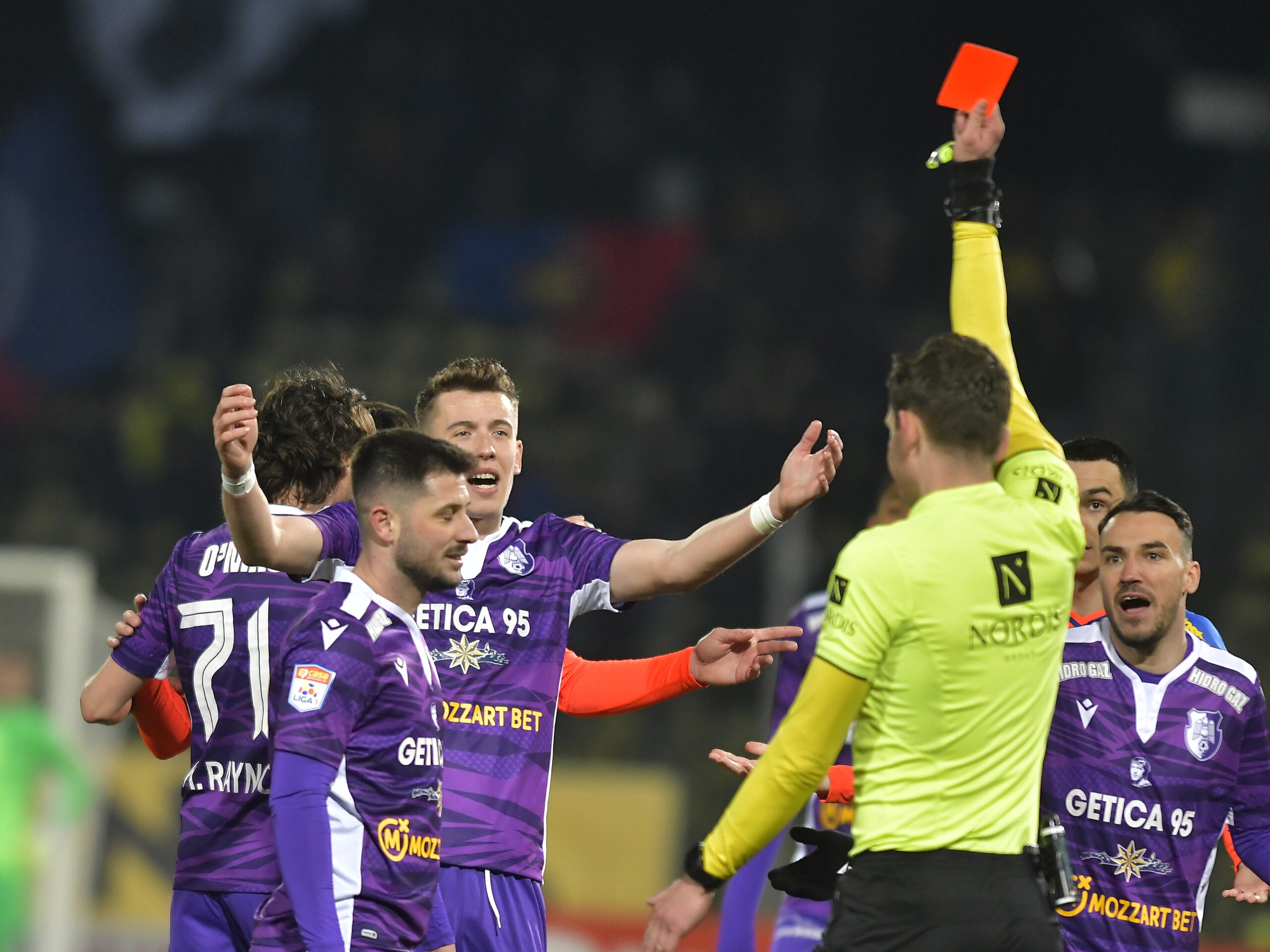 Horia Mladinovici sub influența alcoolului la ședința cu Kyros Vassaras