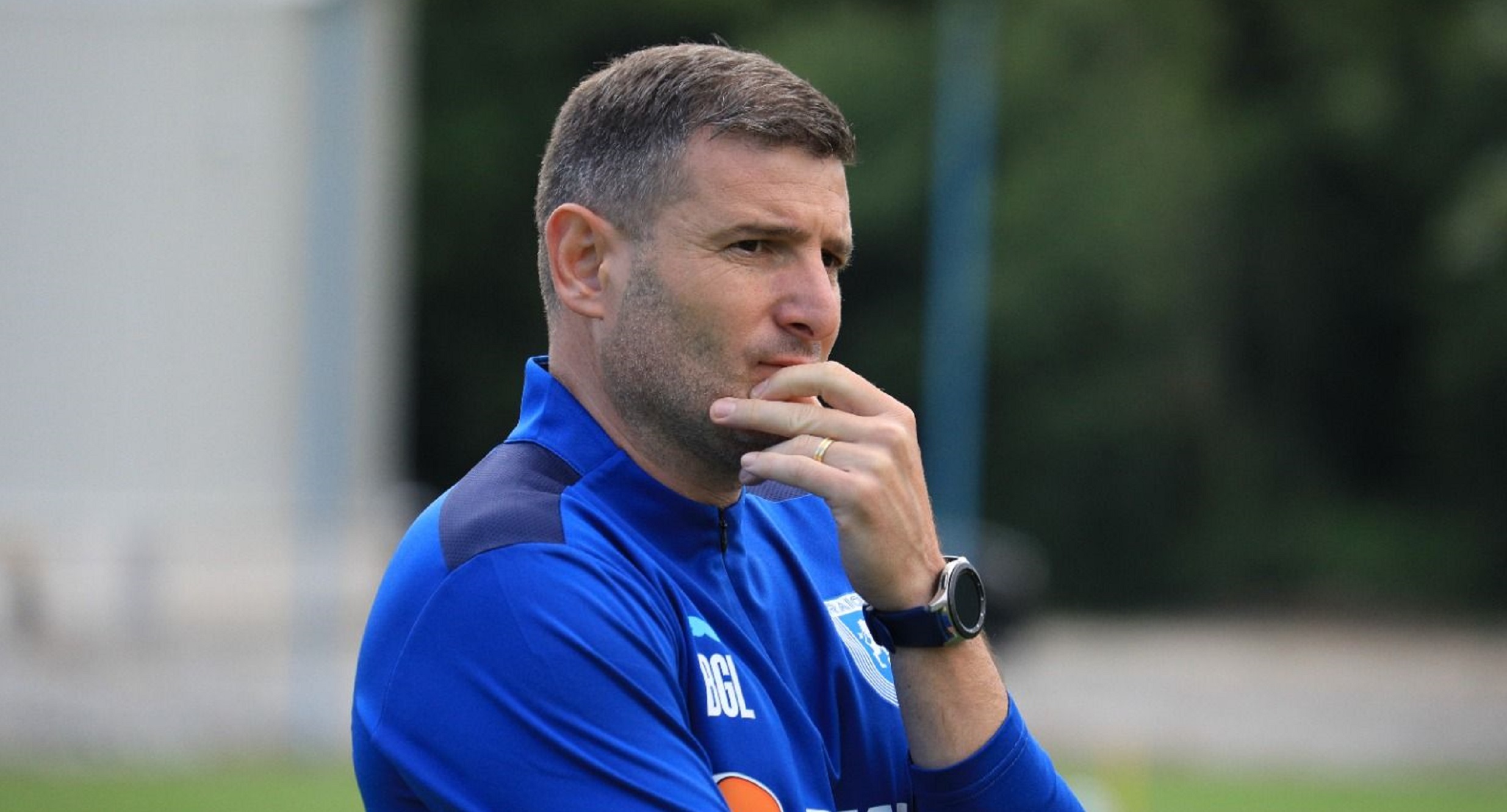 Cum îi motivează Laszlo Balint pe jucătorii Universității Craiova ...