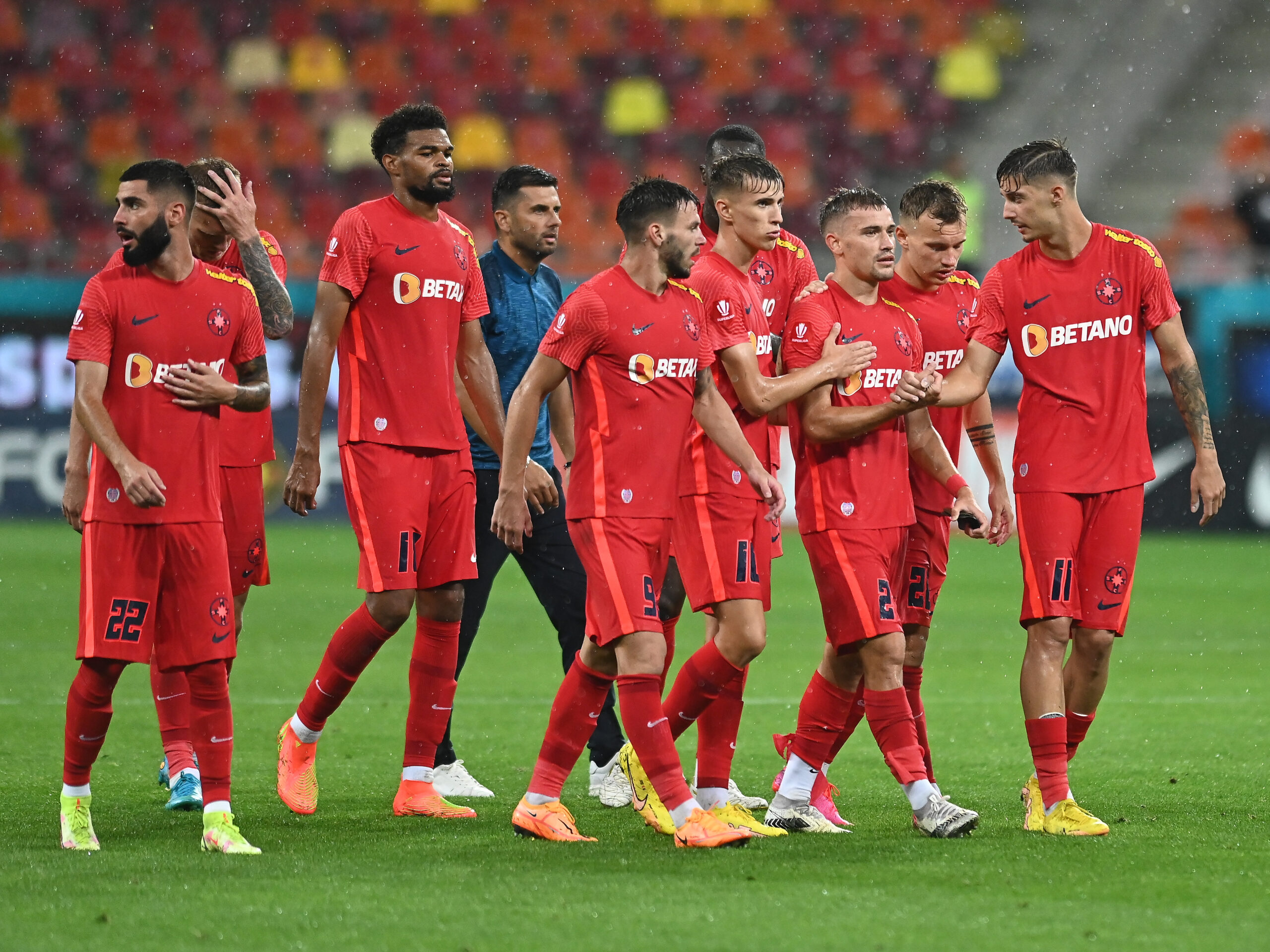 Cine e înlocuitorul perfect pentru Darius Olaru la FCSB