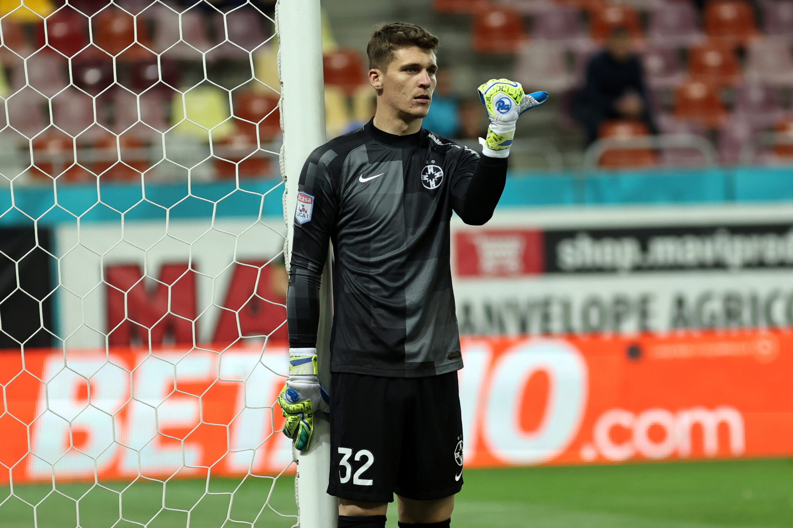 Transferul lui Ștefan Târnovanu la Genoa, ca și picat