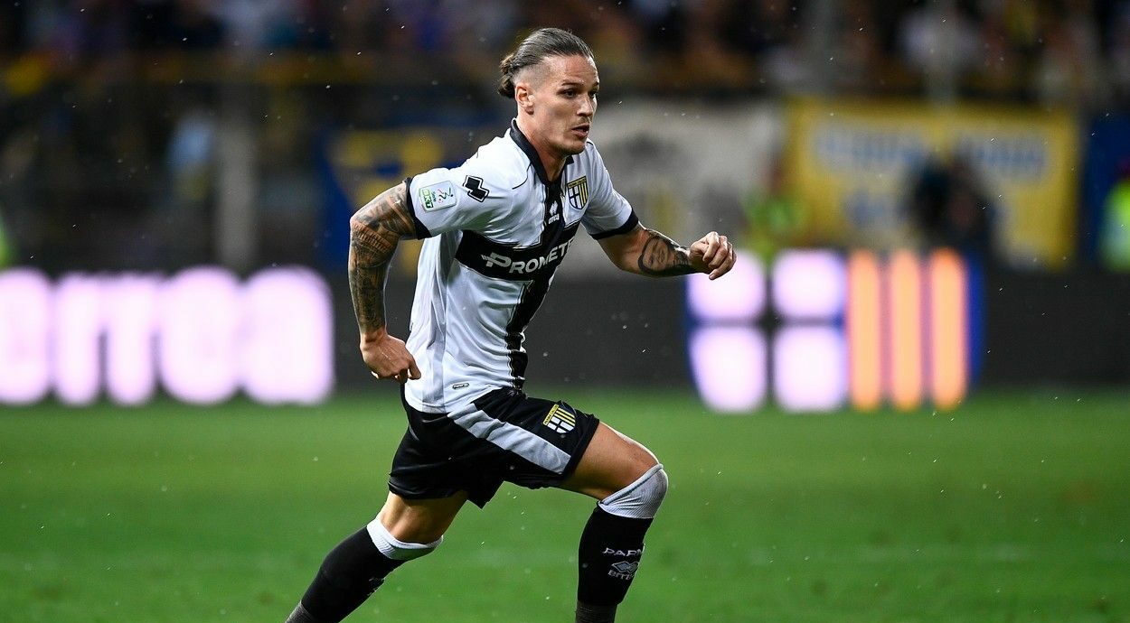 Dennis Man a marcat un gol minunat pentru Parma!