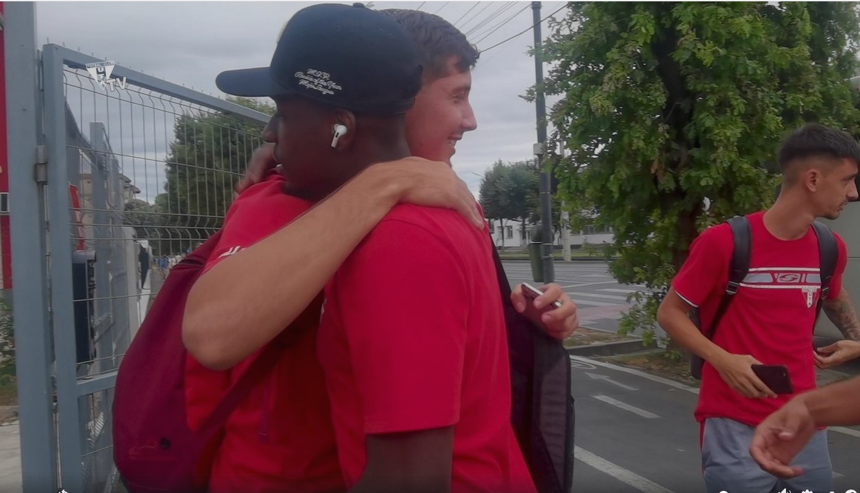 David Miculescu, moment emoționant la despărțirea de UTA: „Cel mai ...