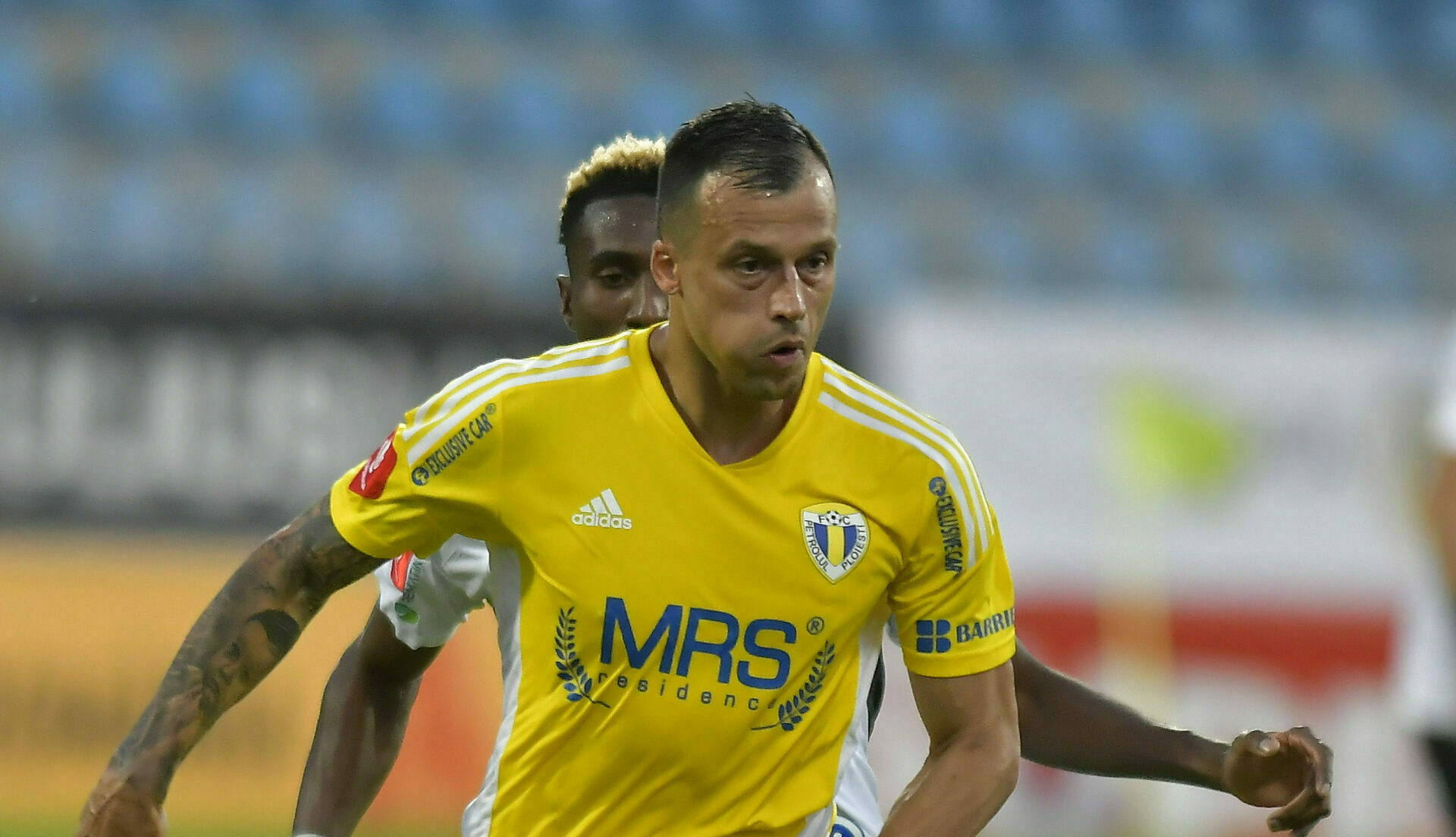 Momente de confuzie pentru Ivanovski, după ce șoferul a văzut „roșu”