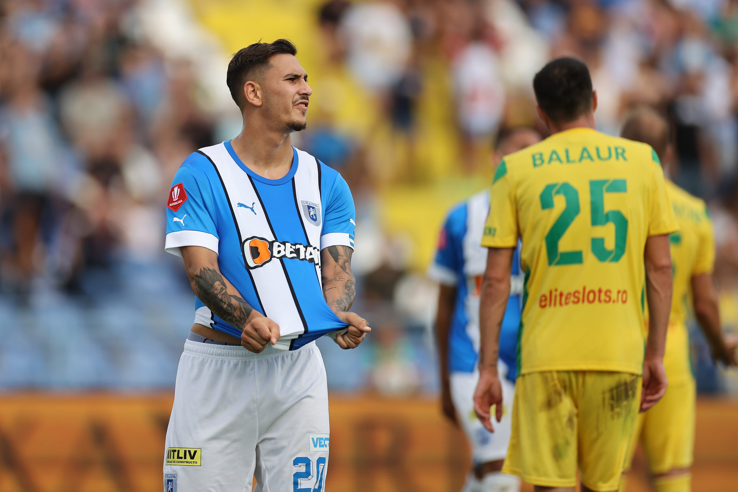 Dezvăluiri din vestiarul Universității Craiova! Are Jovan Markovic ...