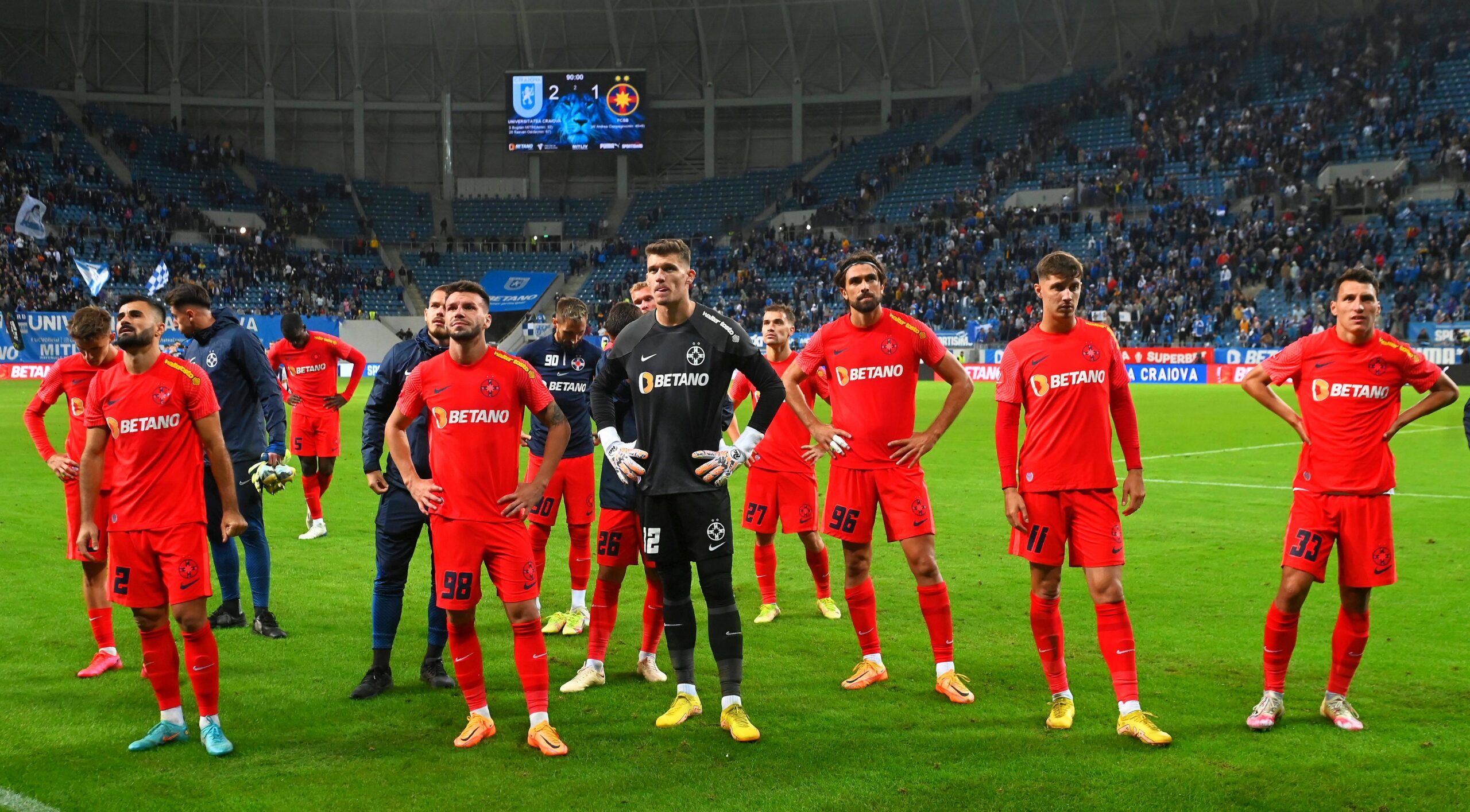 Ce nu s-a văzut la TV în derby-ul Universitatea Craiova - FCSB