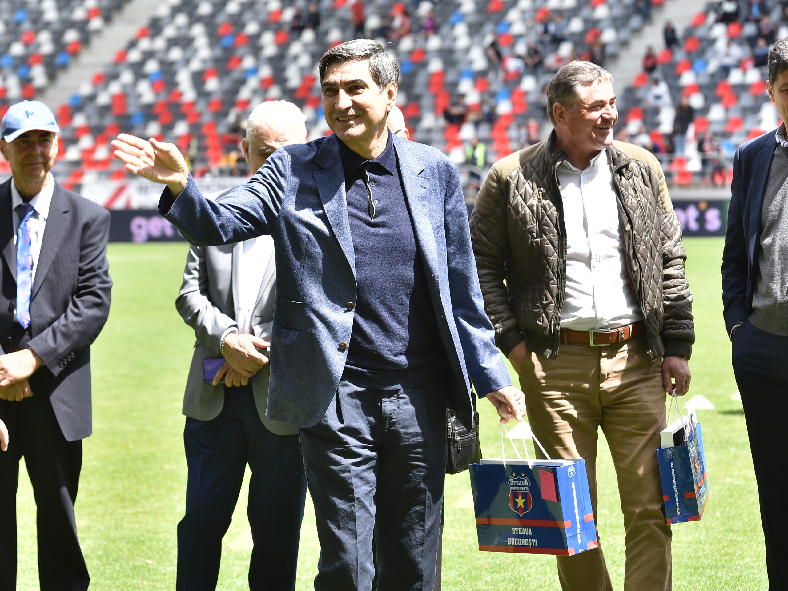 Victor Pițurcă a dezvăluit cum a reușit să rămână neschimbat