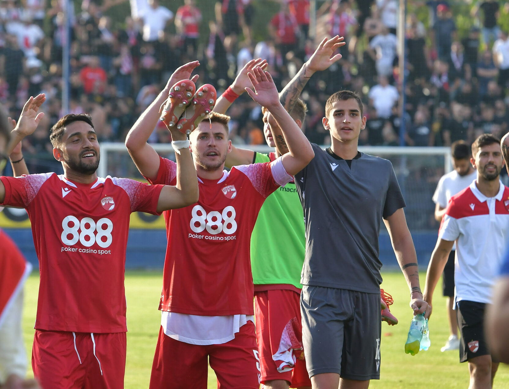 FC Argeș l-a luat pe Geani Crețu de la Dinamo