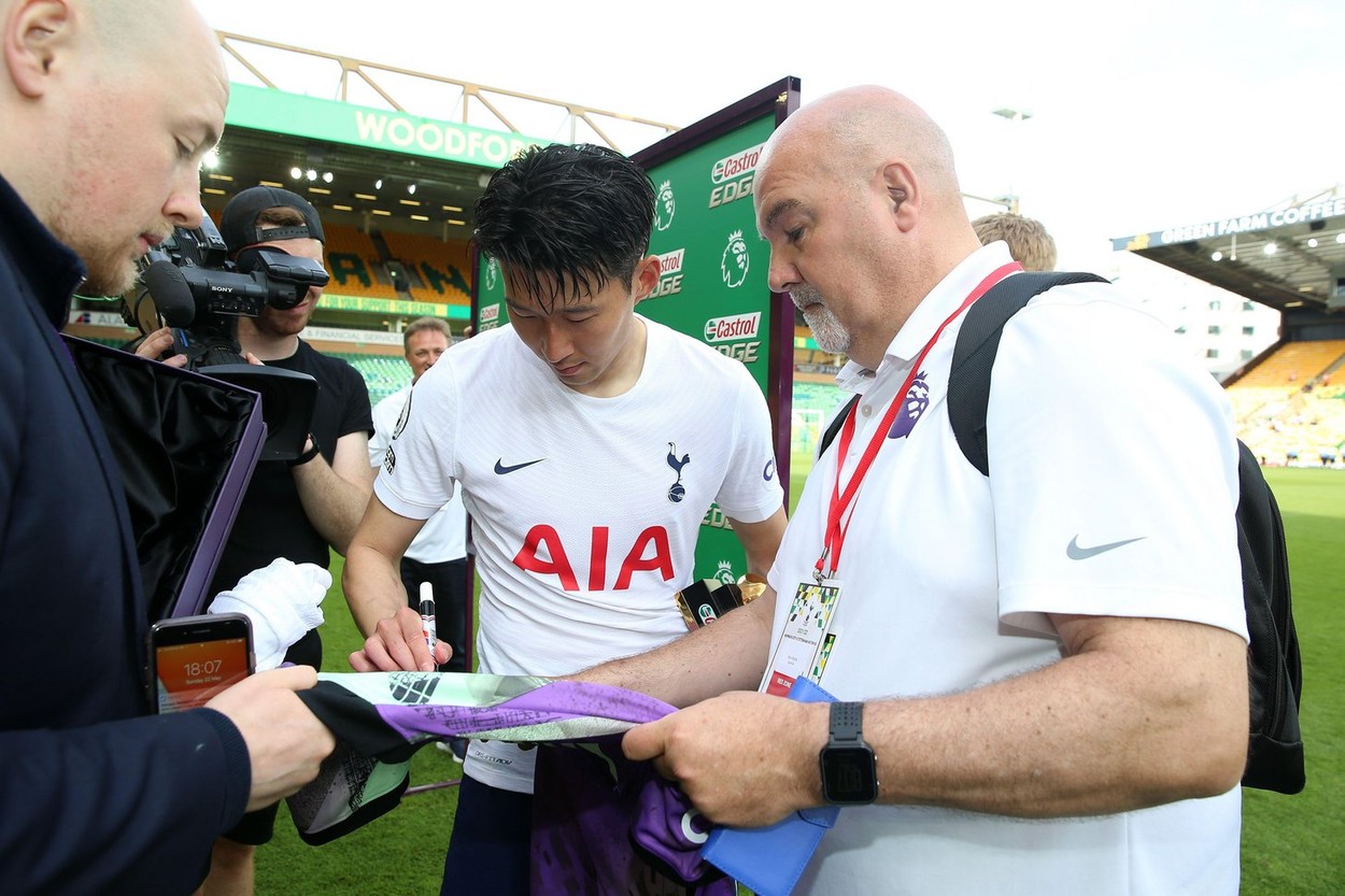 Câștigătorul Golden Boot din sezonul trecut al Premier League este în ...
