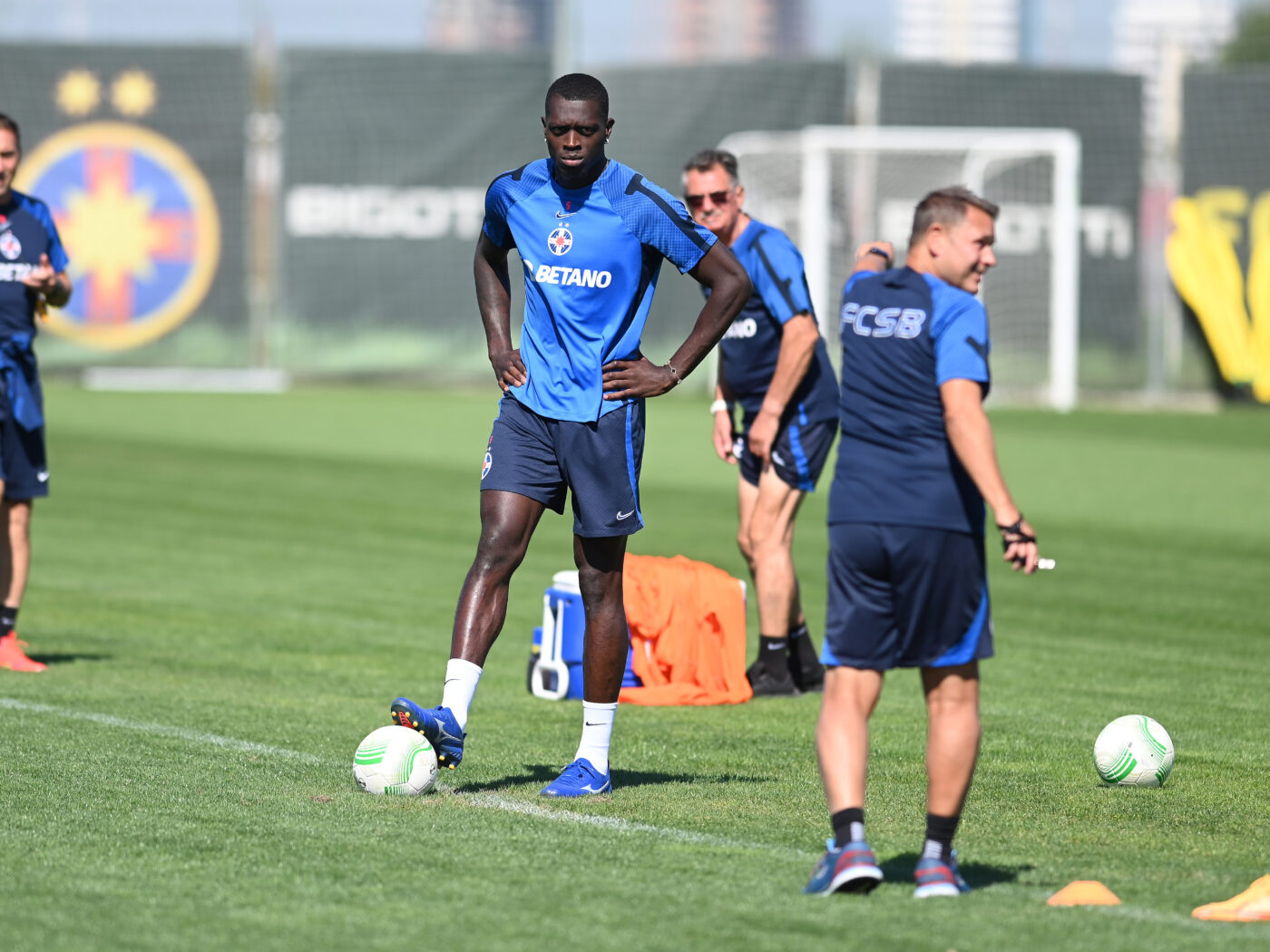 Gigi Becali îl face praf pe Dawa pentru prima data de când l-a transferat