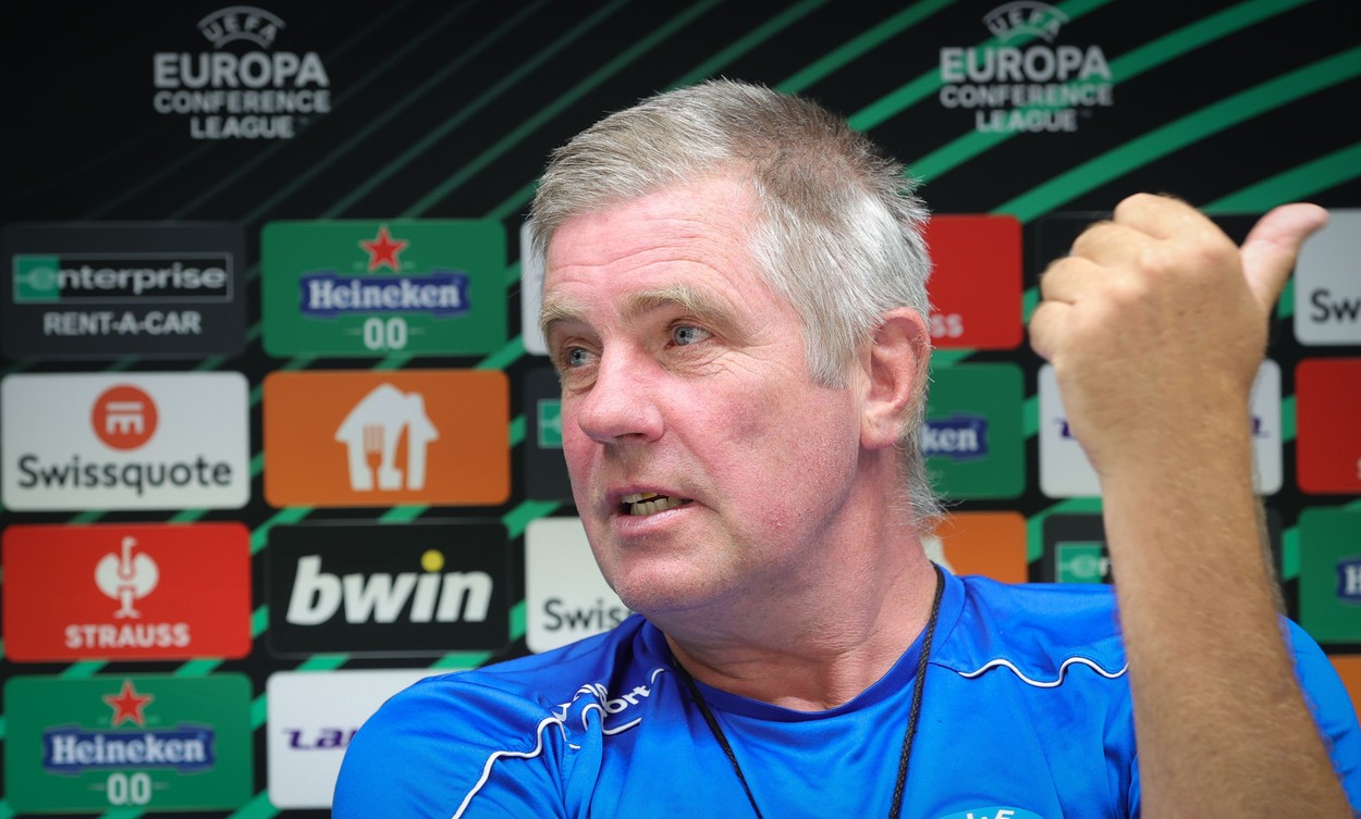 Antrenorul lui Silkeborg o „adoarme” pe FCSB