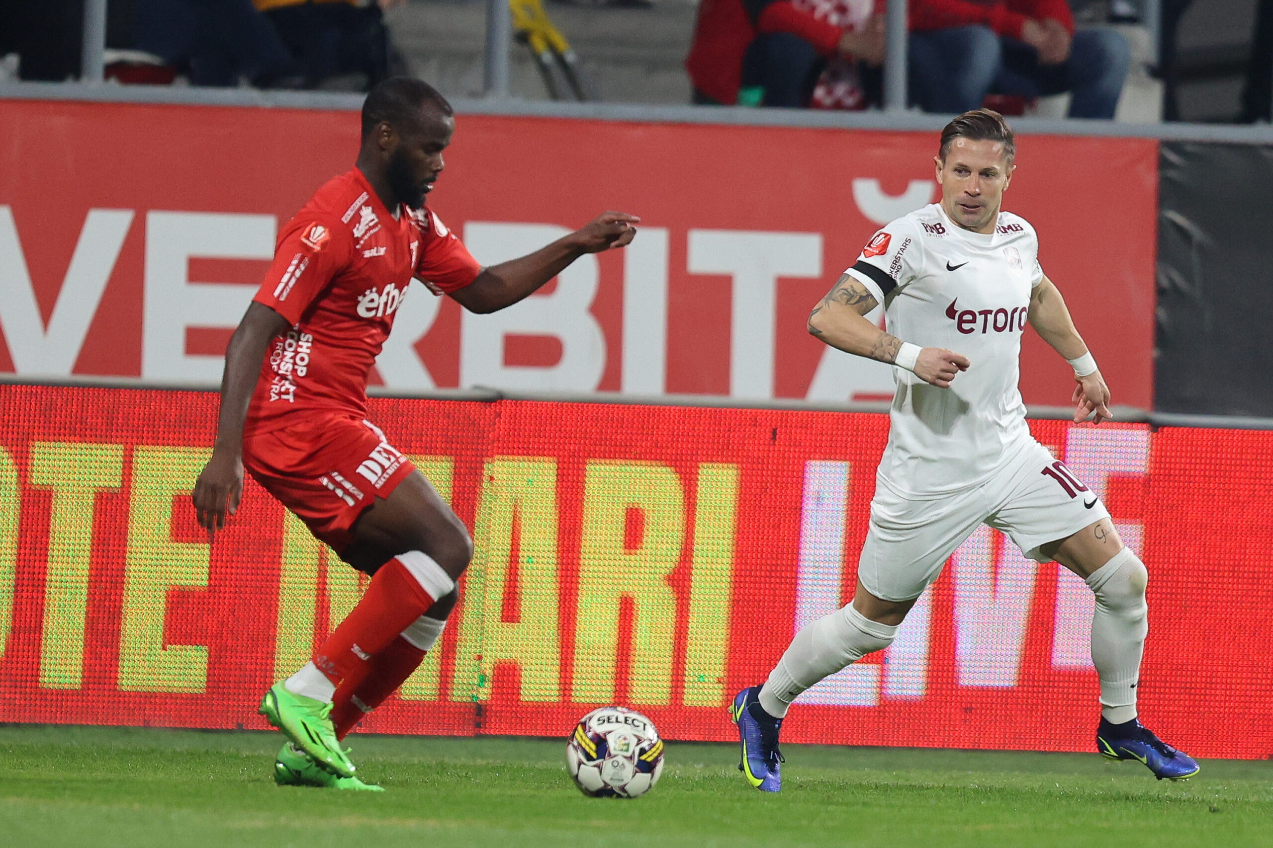 Alertă pentru Dan Petrescu! Ciprian Deac s-a accidentat în UTA - CFR Cluj