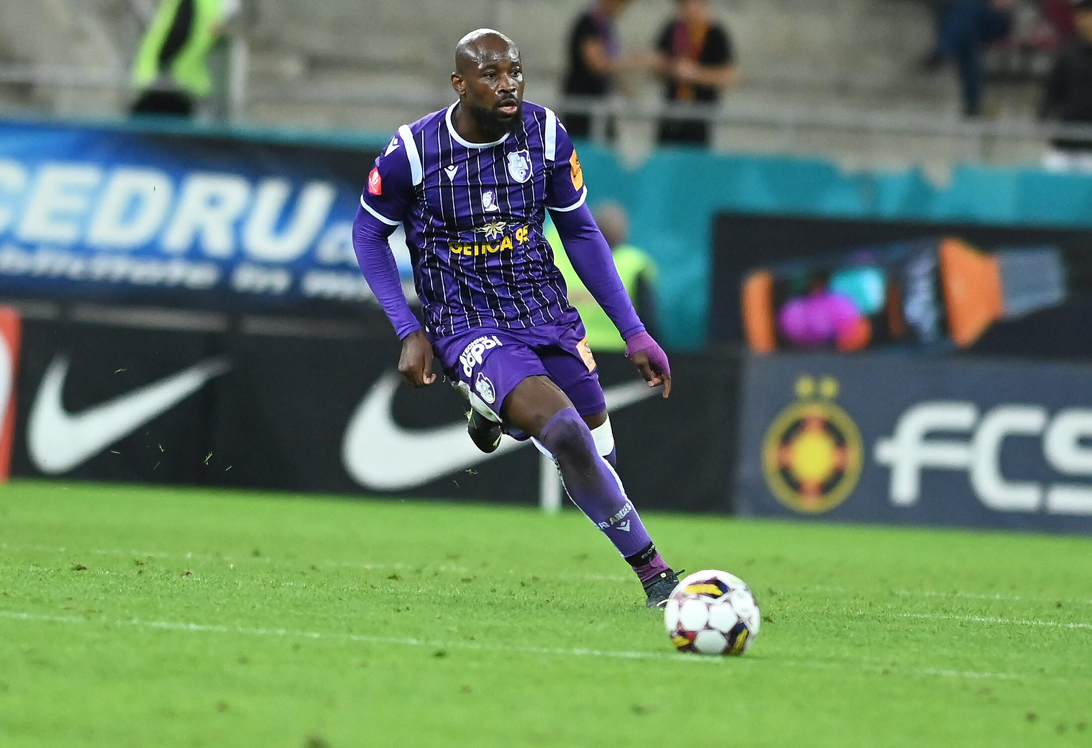 FC Argeș pune presiune pe Arnold Garita, deși acesta a marcat cu U Cluj