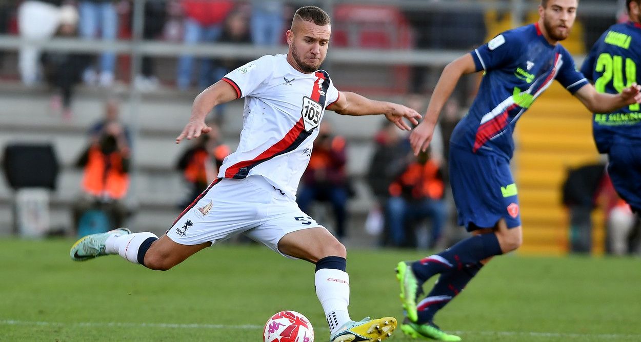 George Pușcaș și Radu Drăgușin sunt criticați în Italia pentru ...