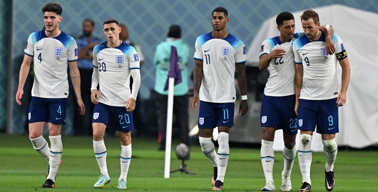 Ce sumă incredibilă au cheltuit deja pe alcool, în Qatar, iubitele ...