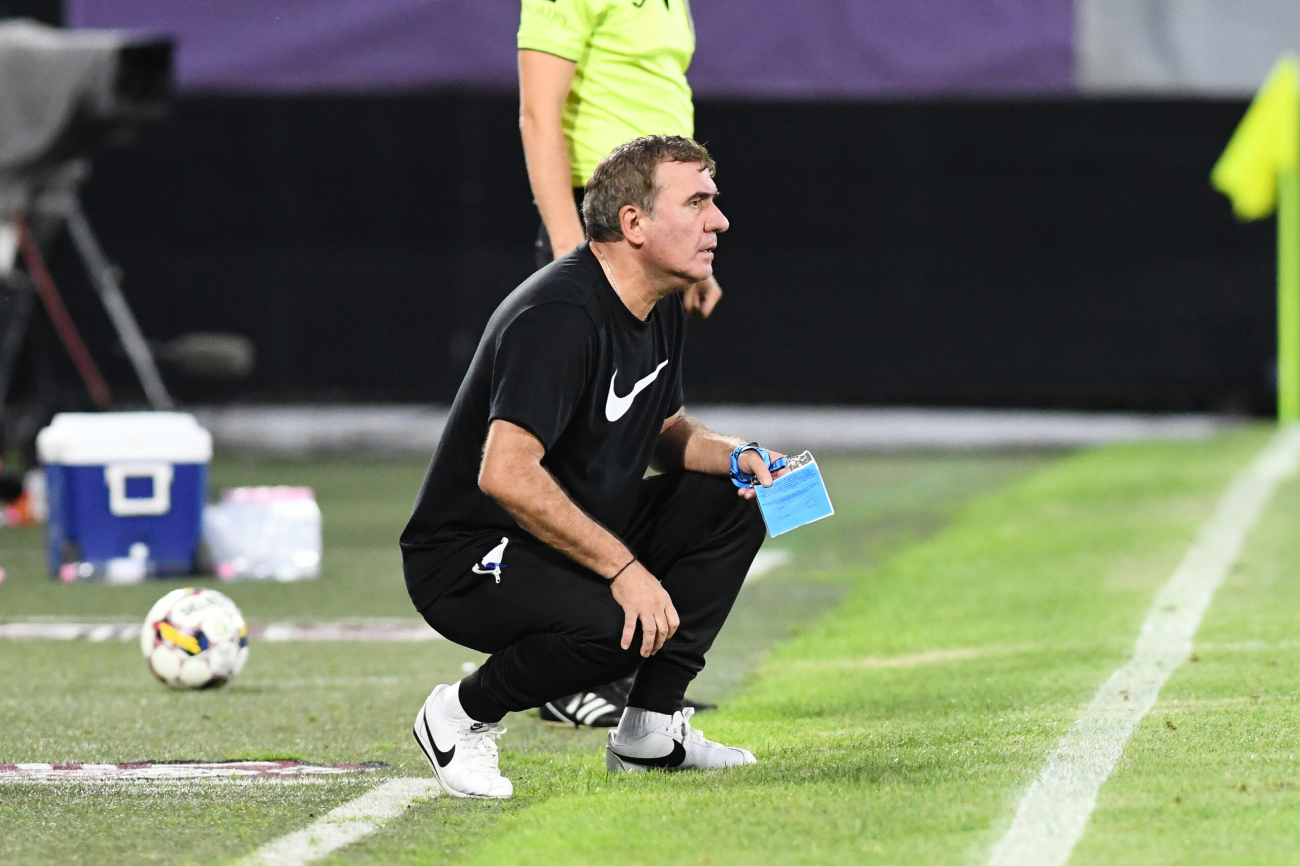 Gică Hagi, criză de nervi după eliminarea din Cupa României! Ce l-a ...