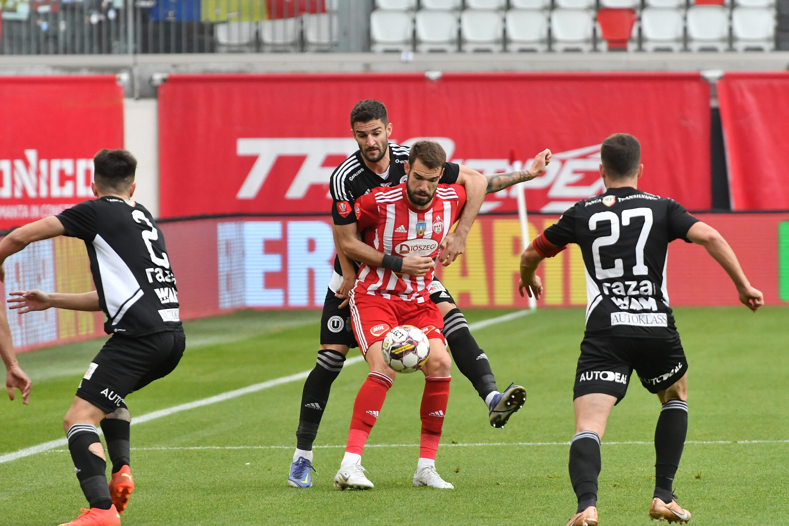 Antrenorul din Superliga care anunță că iese din fotbal dacă nu ...