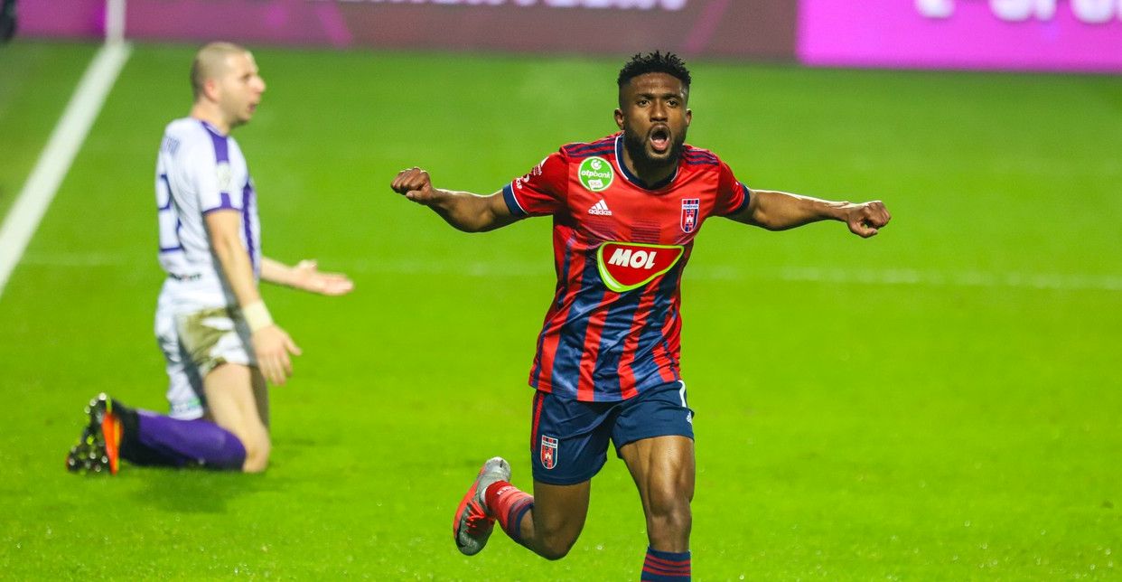 Dinu Gheorghe, după ce Rapid l-a transferat pe Funsho Bamgboye