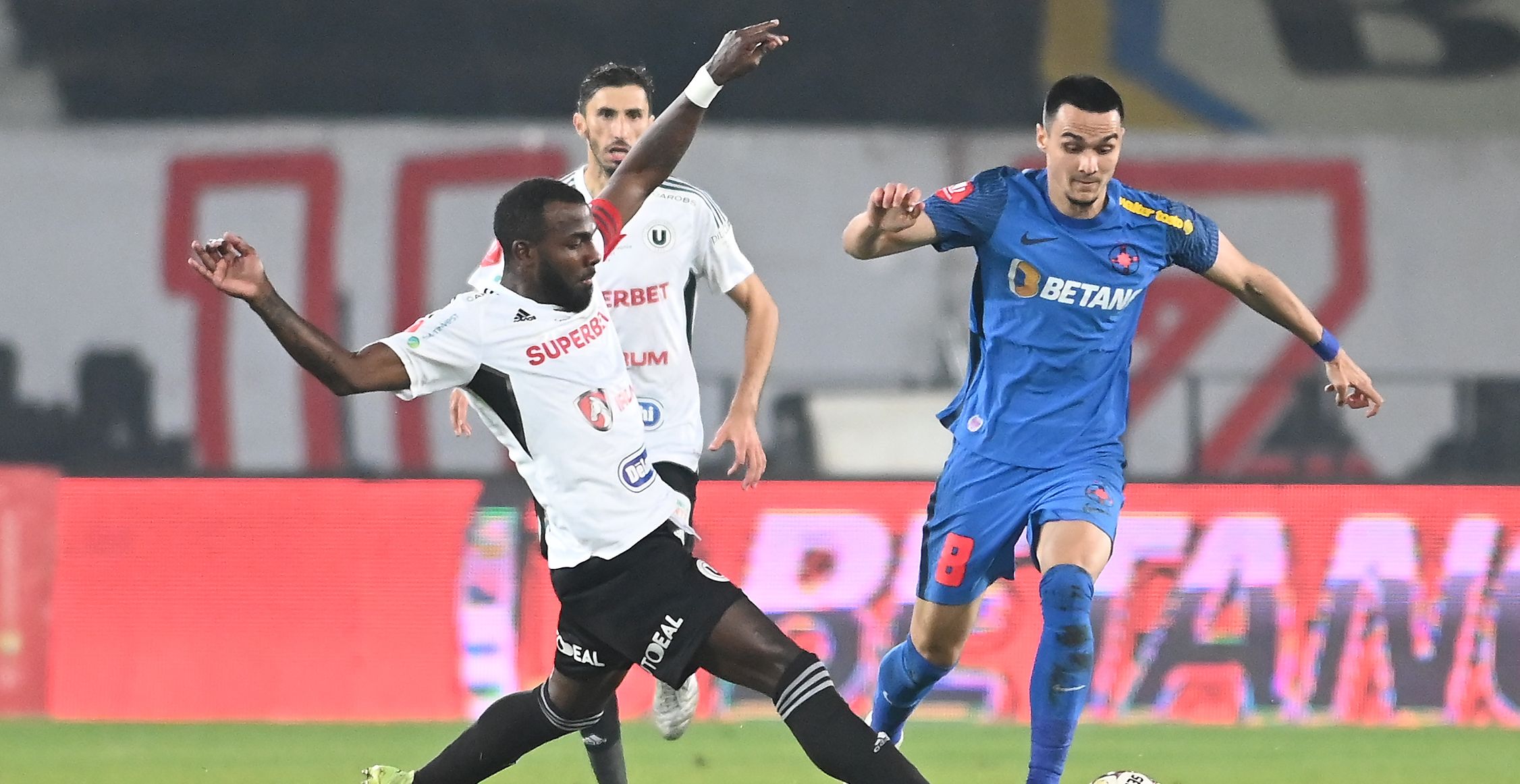 Jucătorul dat afară a fost readus la echipă și explică